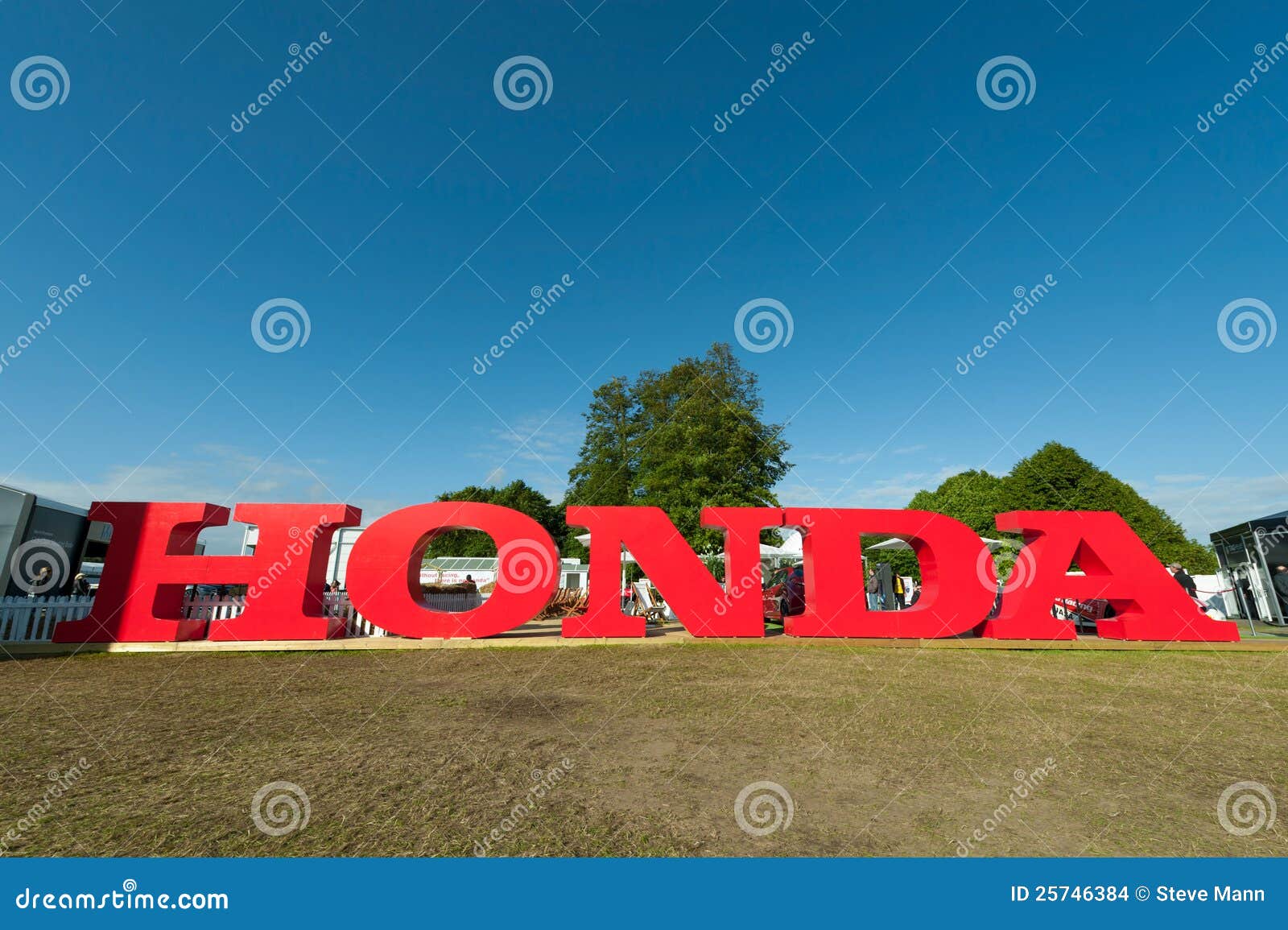 Honda sign editorial stock image. Image of transportation - 25746384