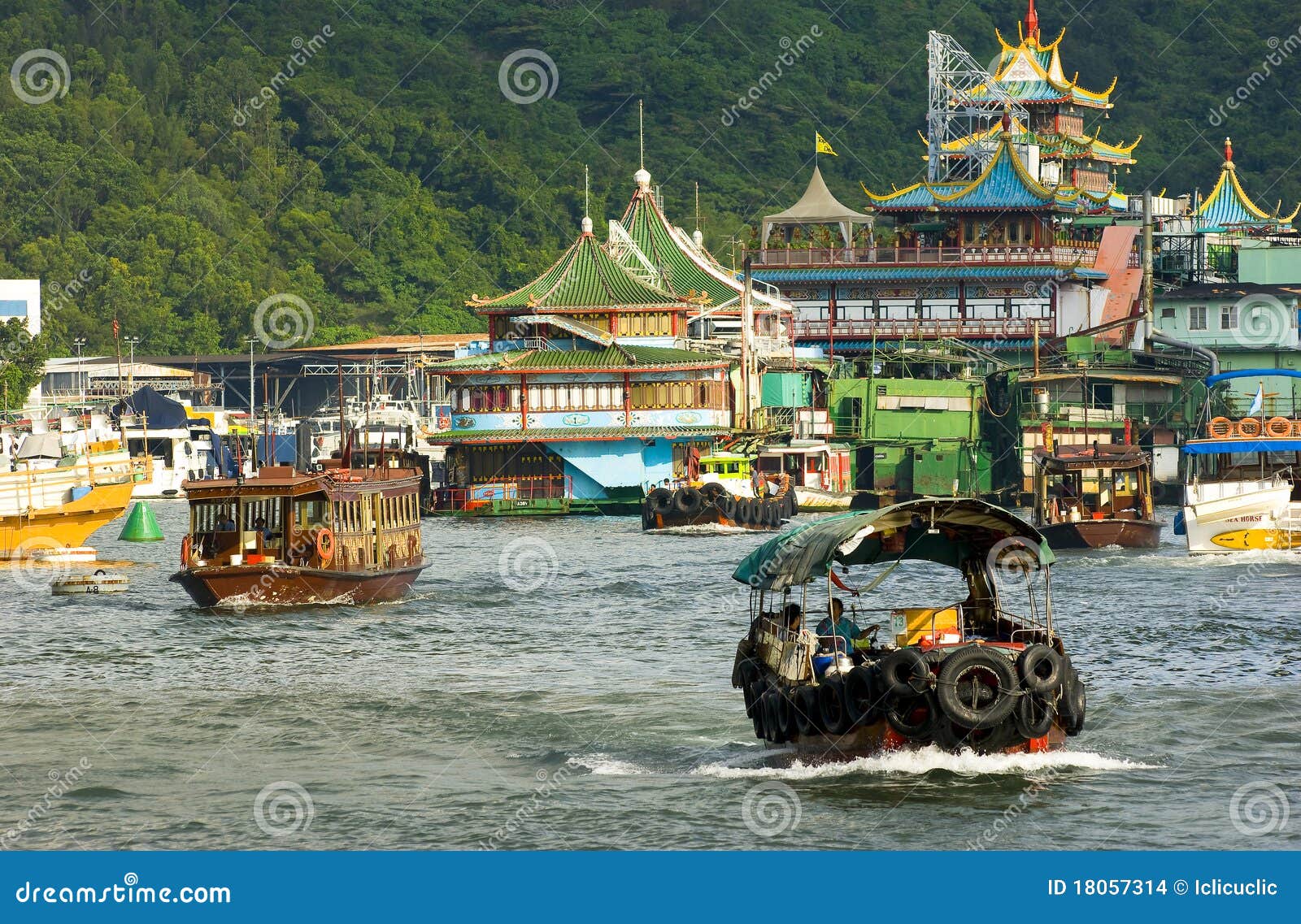 Hong Kong Aberdeen editorial stock image. Image of people - 18057314