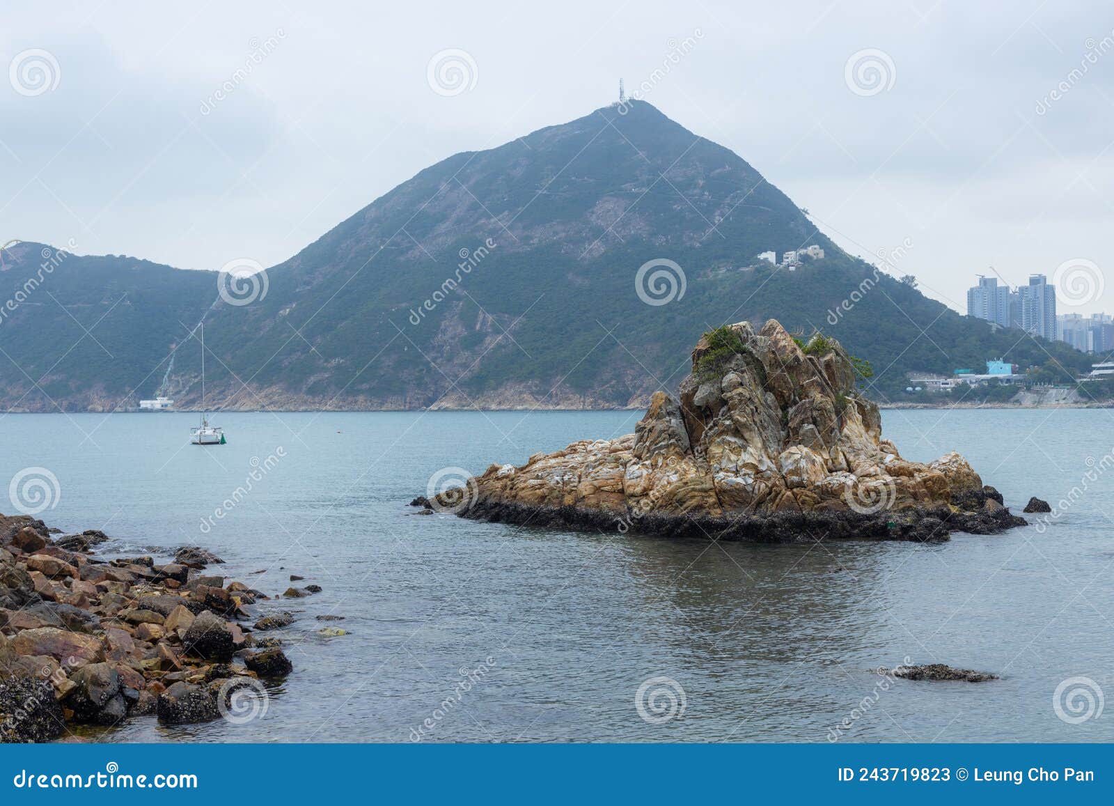 Hong Kong Deep water bay editorial stock photo. Image of hongkong ...