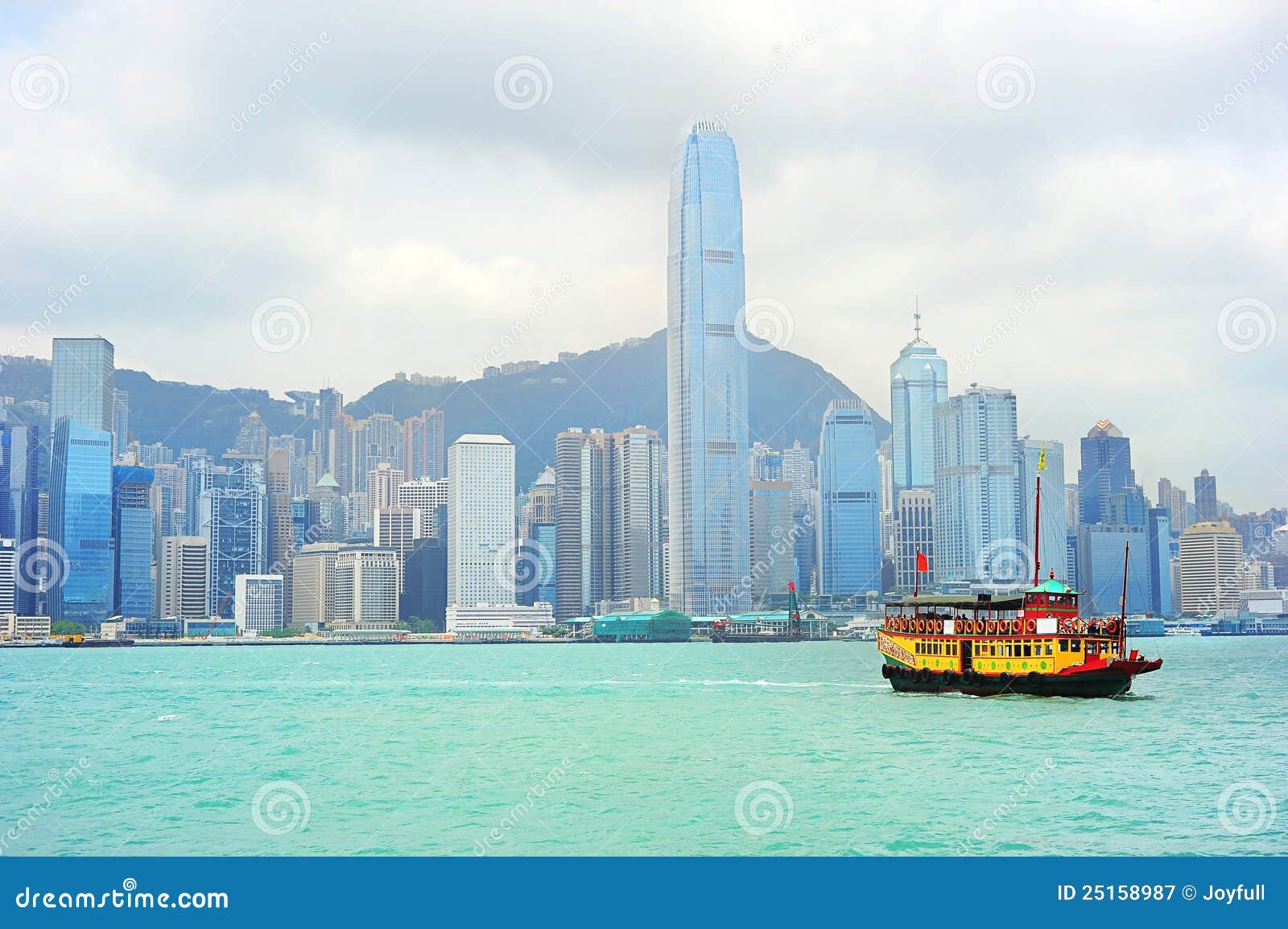 Hong Kong ferry stock image. Image of asia, district - 25158987