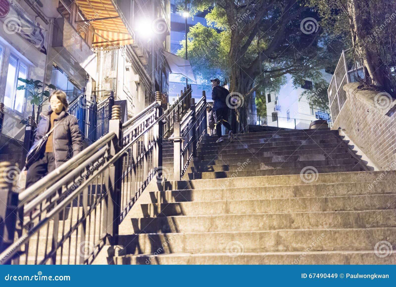 Hong Kong Mid Level imagen de archivo editorial. Imagen de noche - 67490449