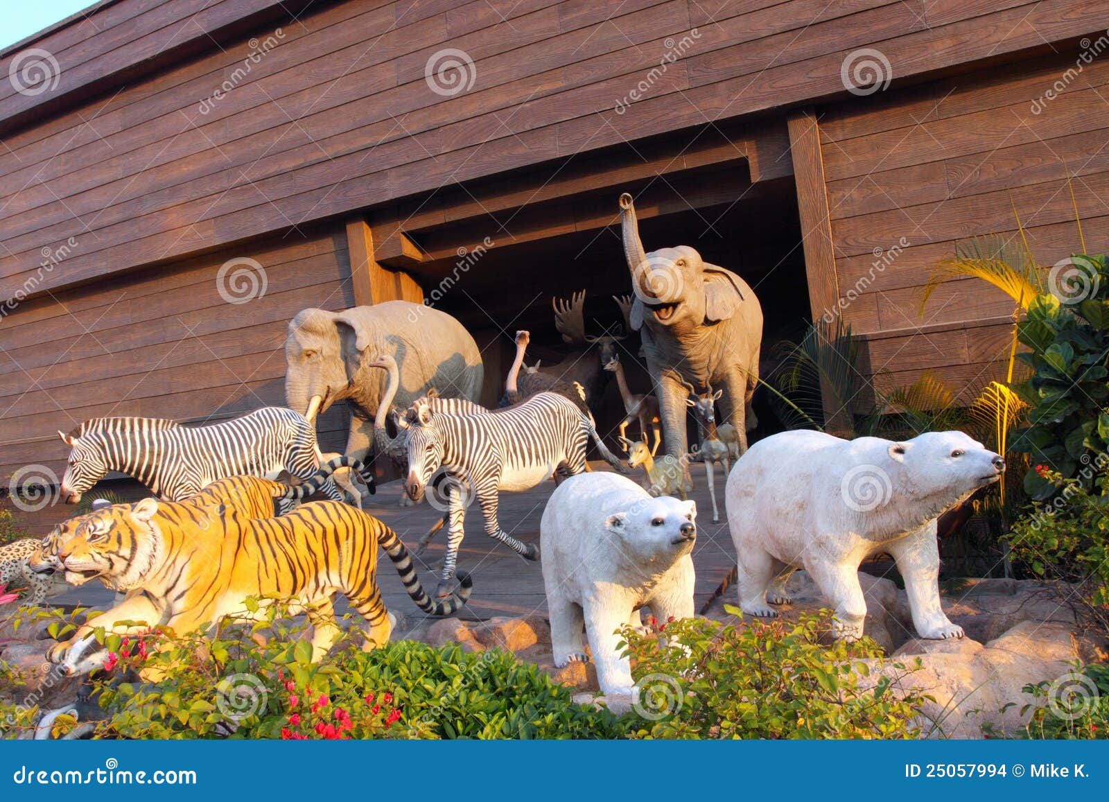 Hong Kong : Noah s Ark stock photo. Image of china, female - 25057994