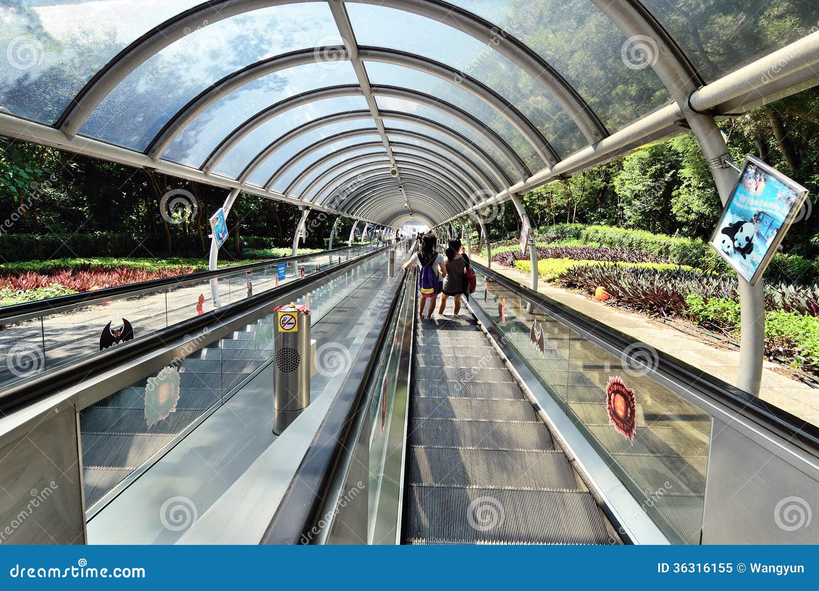 Hong Kong Ocean Park-roltrap Redactionele Afbeelding - Image of liften ...