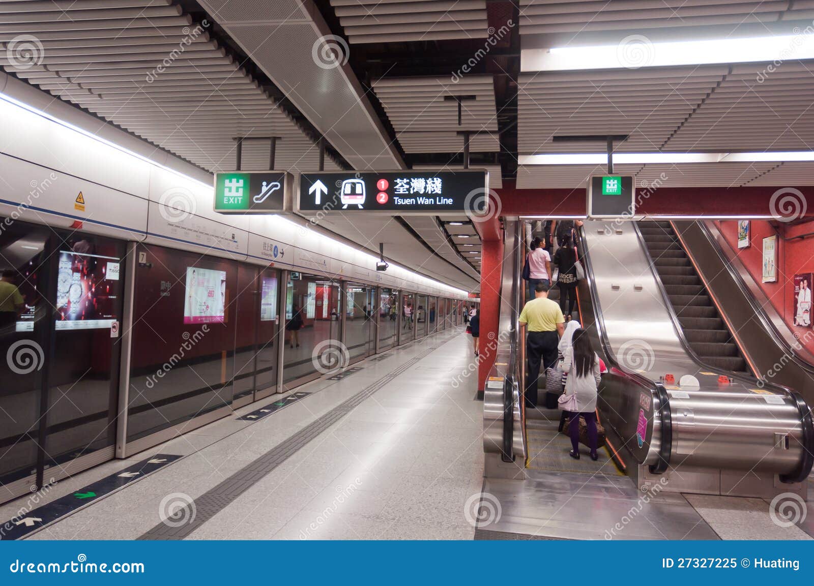 Hong kong subway internal editorial image. Image of commuters - 27327225