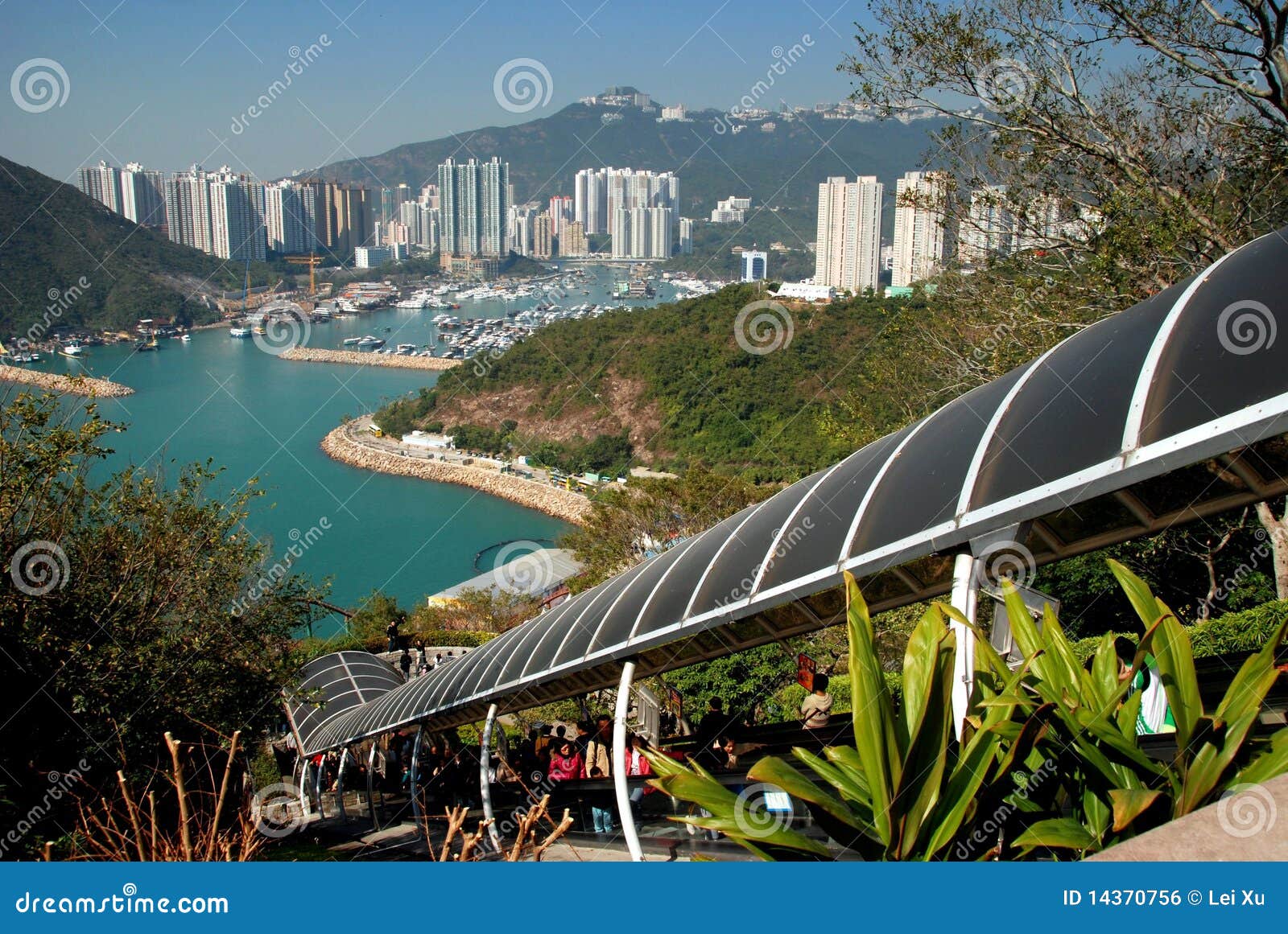 Hong Kong: View of Aberdeen Harbour Editorial Photo - Image of luxury ...