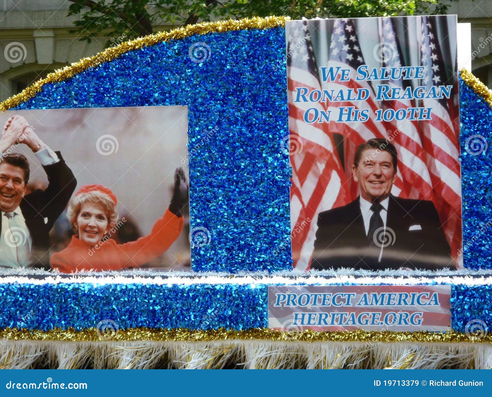 Honoring Ronald Reagan editorial stock image. Image of nancy - 19713379