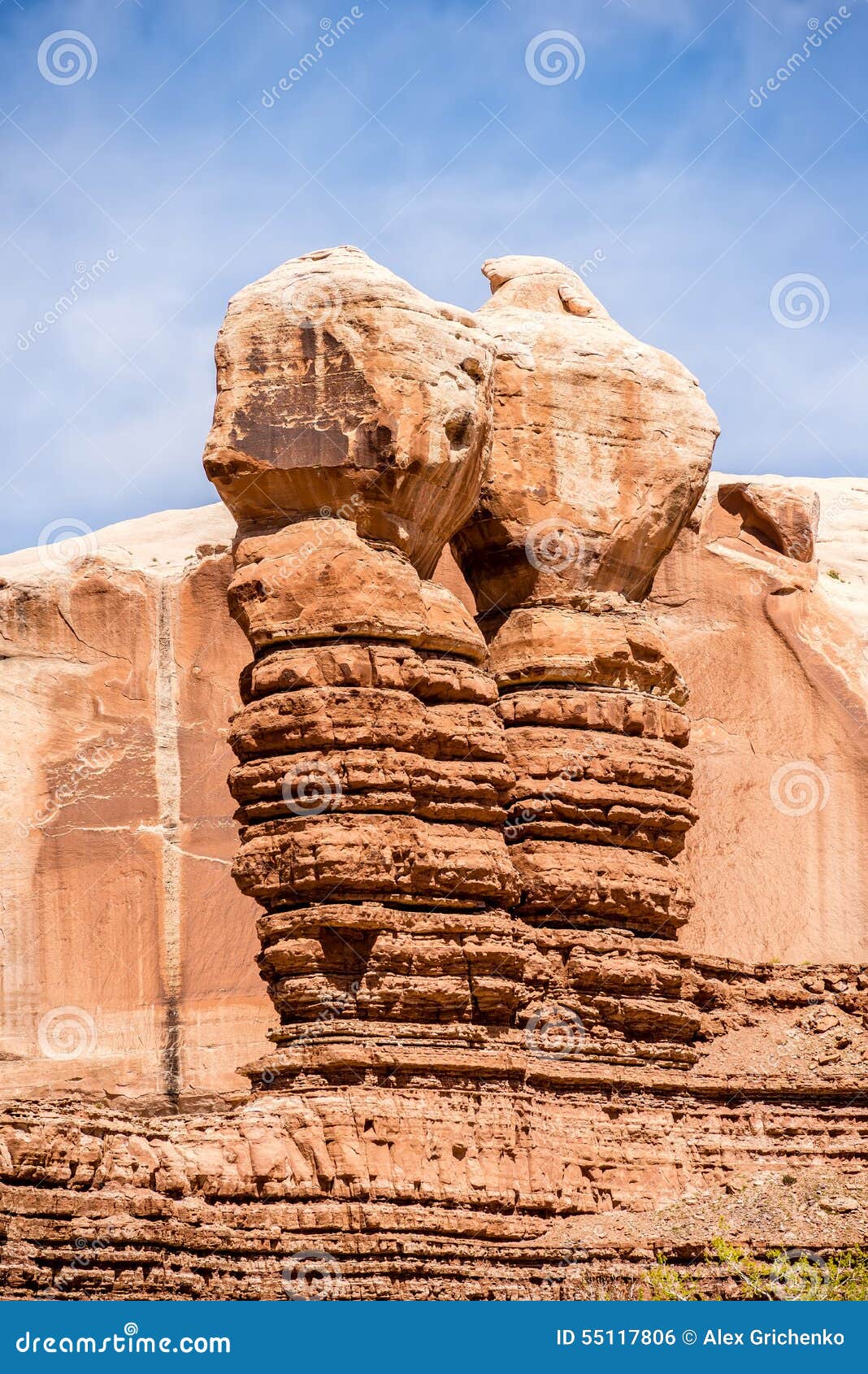 Hoodoo Rock at Utah National Park Mountains Stock Photo - Image of ...