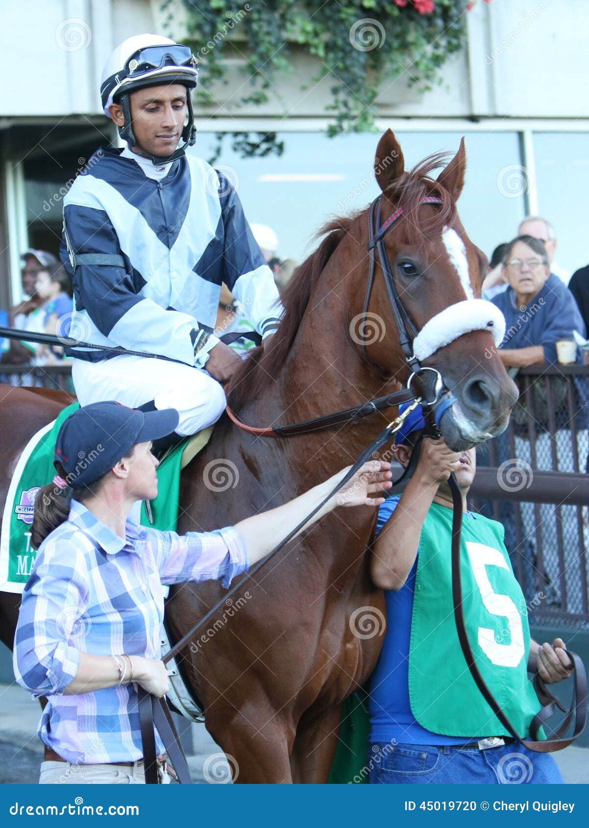 Hoofdopeenvolging En Rajiv Maragh Redactionele Afbeelding - Image of ...