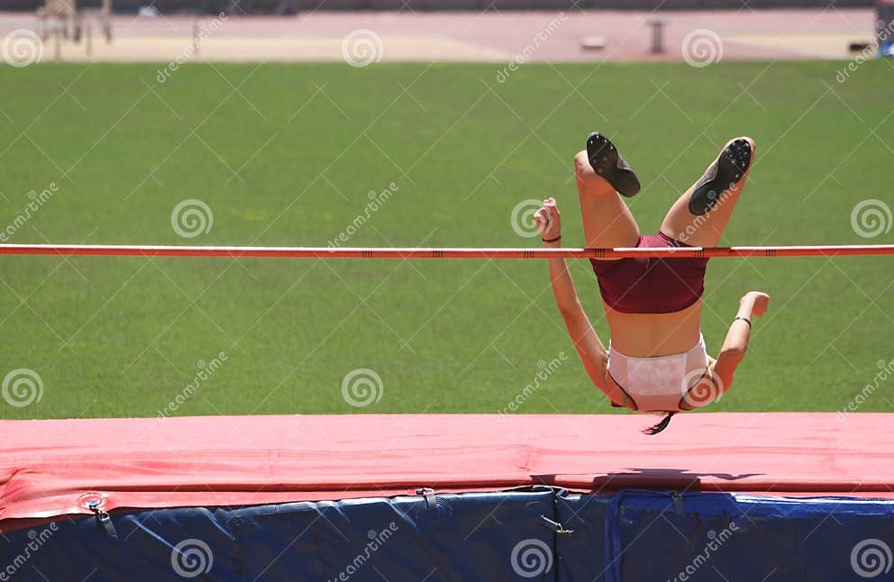 Hoogspringen stock afbeelding. Image of hoog, concurrentie - 2179337