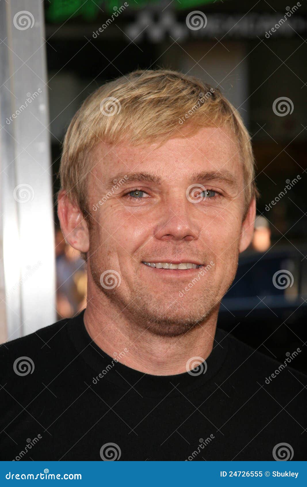 Hooimijt Schroder redactionele afbeelding. Image of afstand - 24726555