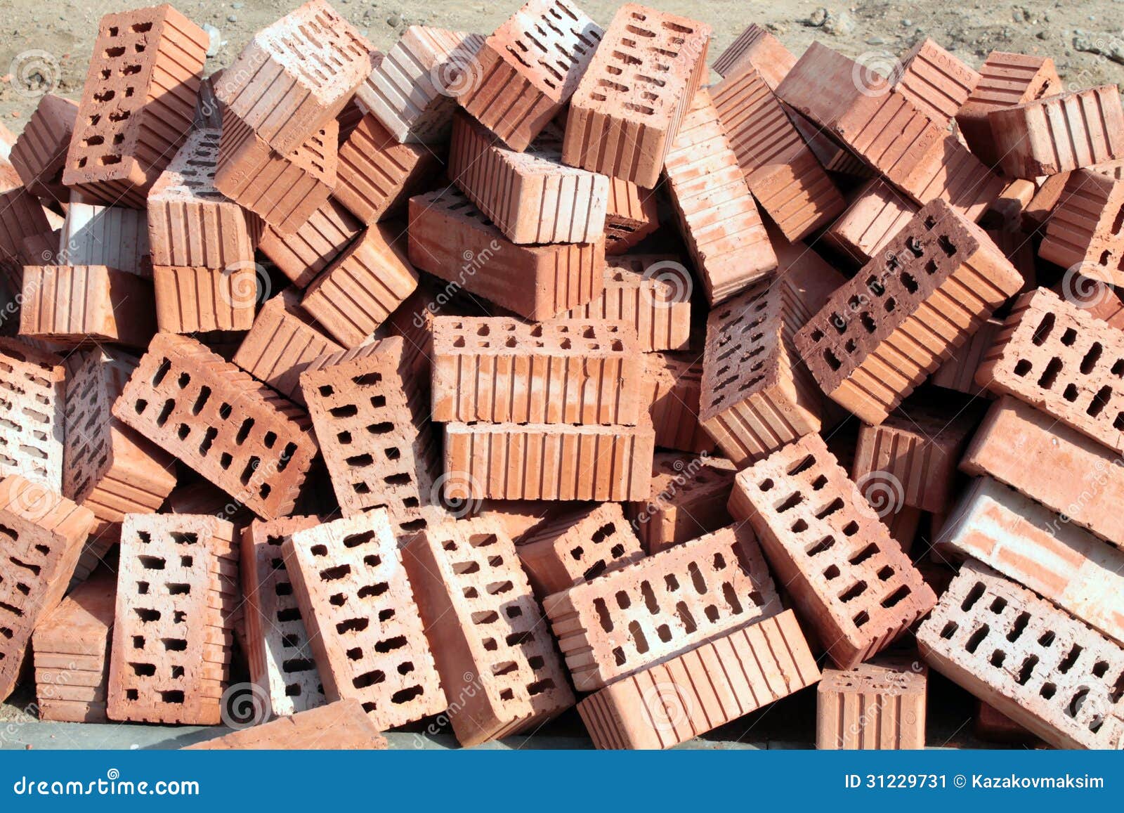 Hoop Van Ceramische Holle Bakstenen Stock Afbeelding - Image of ...