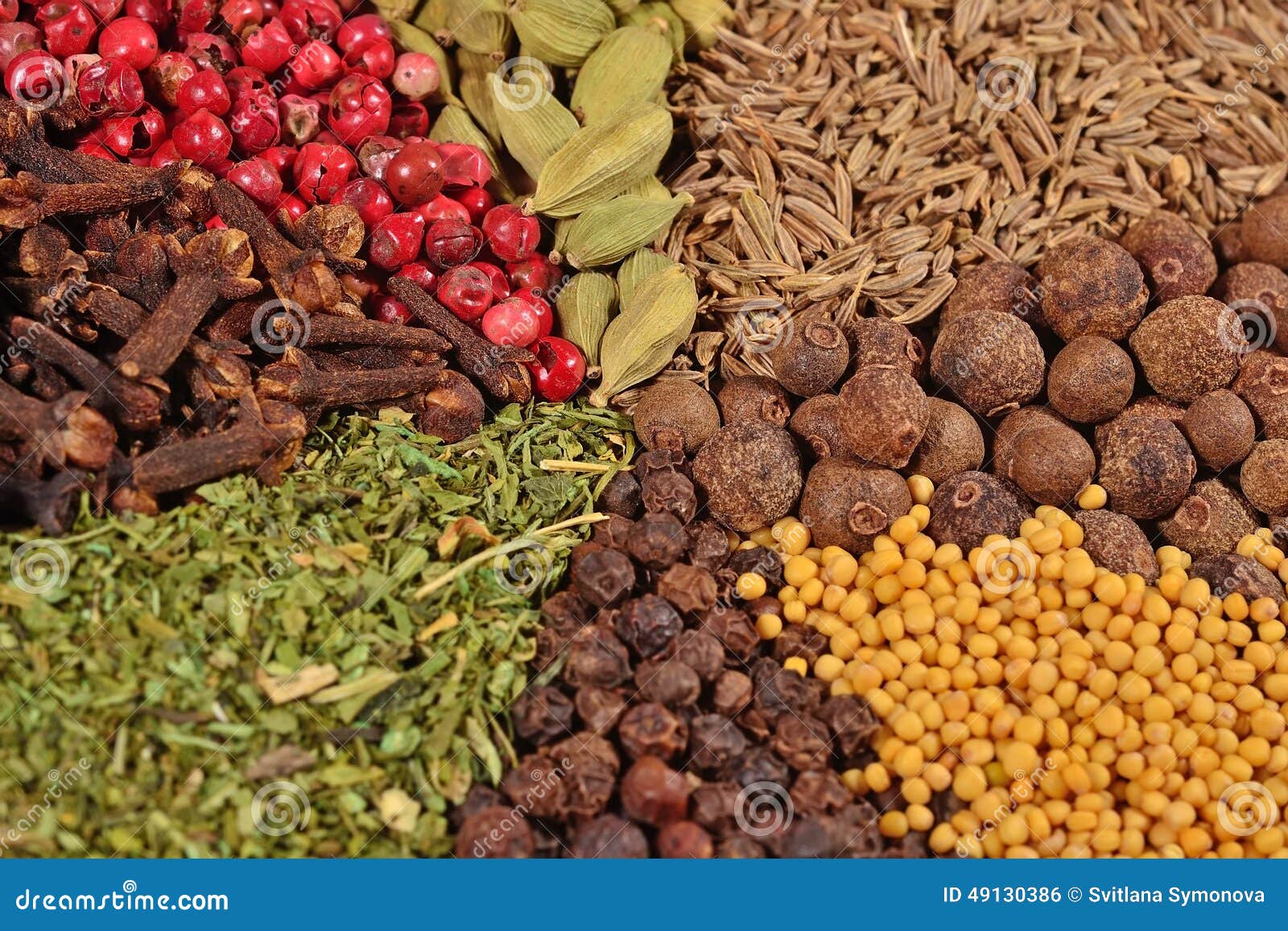 Hoop Van Diverse Soorten Kruiden Stock Foto - Image of kruiden, aroma ...