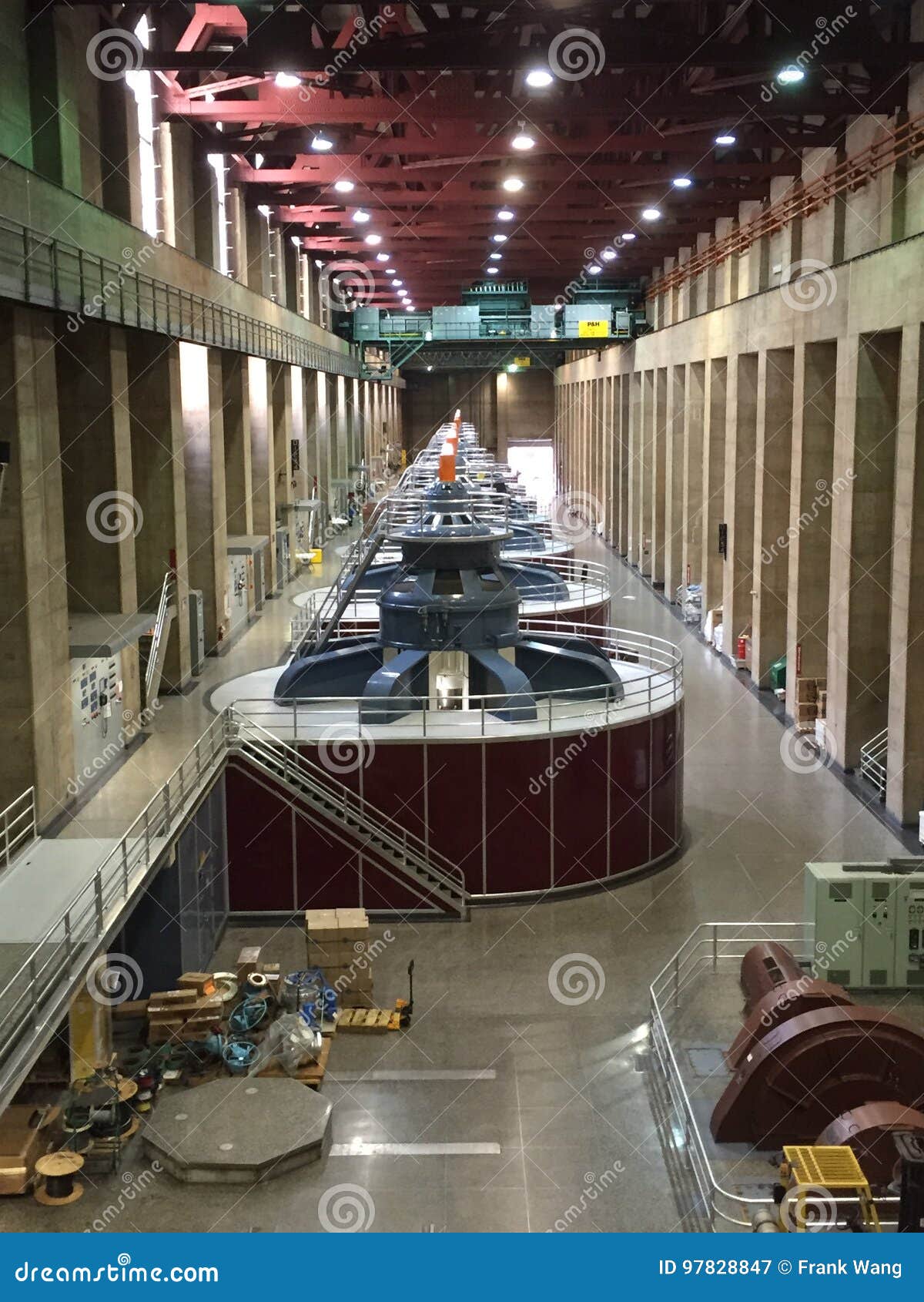 Hoover Dam Power Plant editorial photography. Image of stream - 97828847