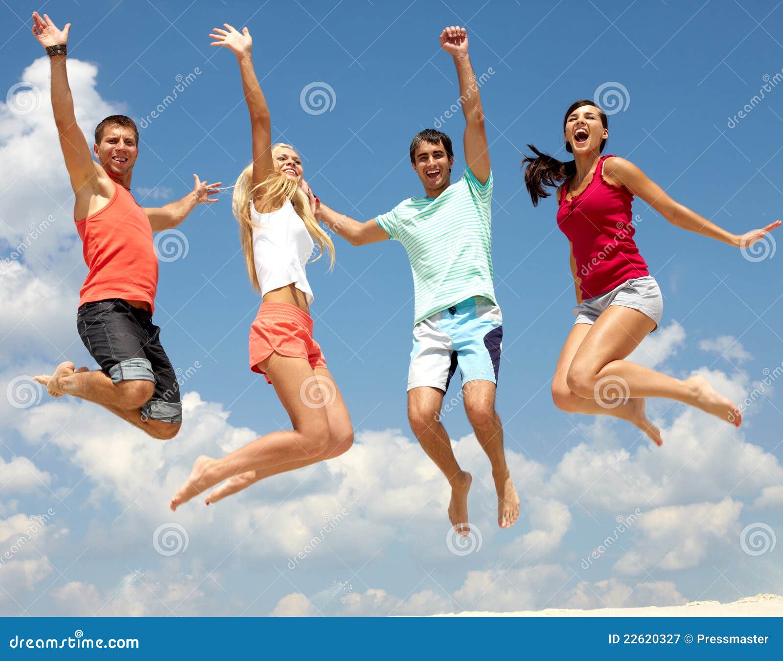 Hoppa sommaren fotografering för bildbyråer. Bild av män - 22620327
