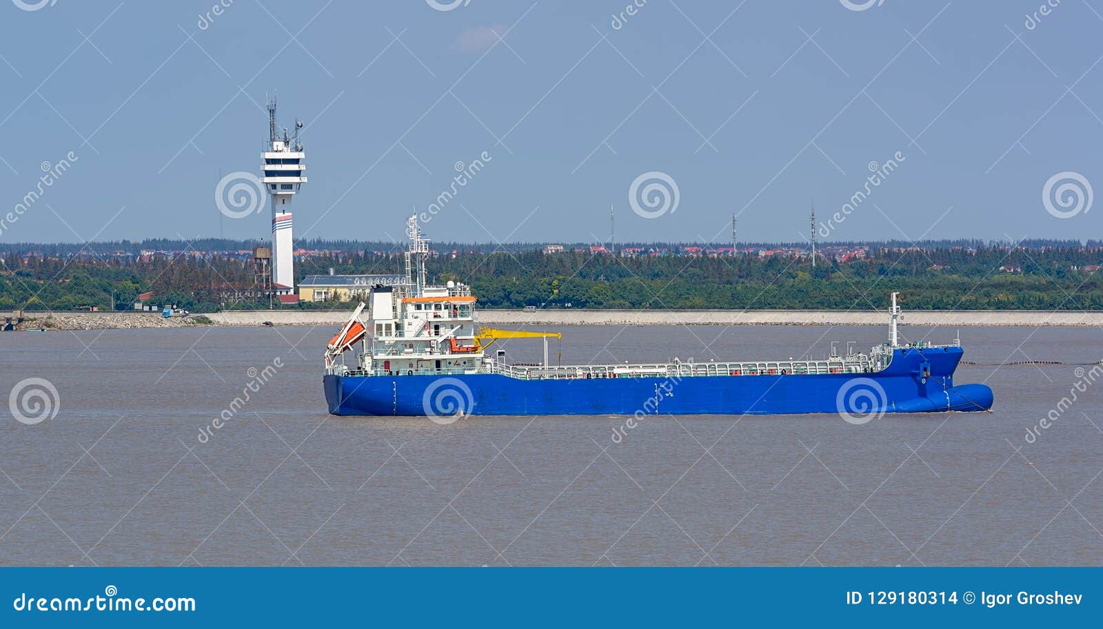 Hopper Barge Anchored on Yangtze River. Stock Photo - Image of chang ...