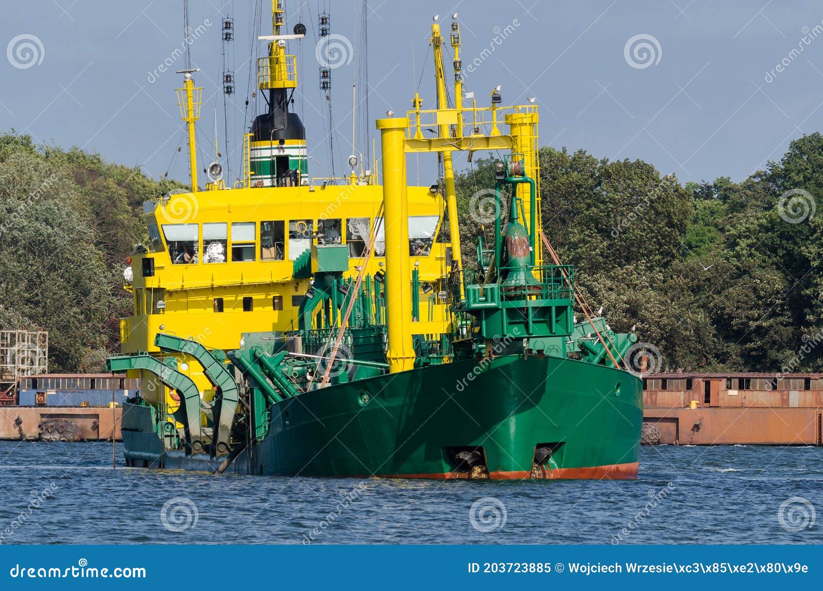HOPPER DREDGER stock image. Image of dredger, dredge - 203723885