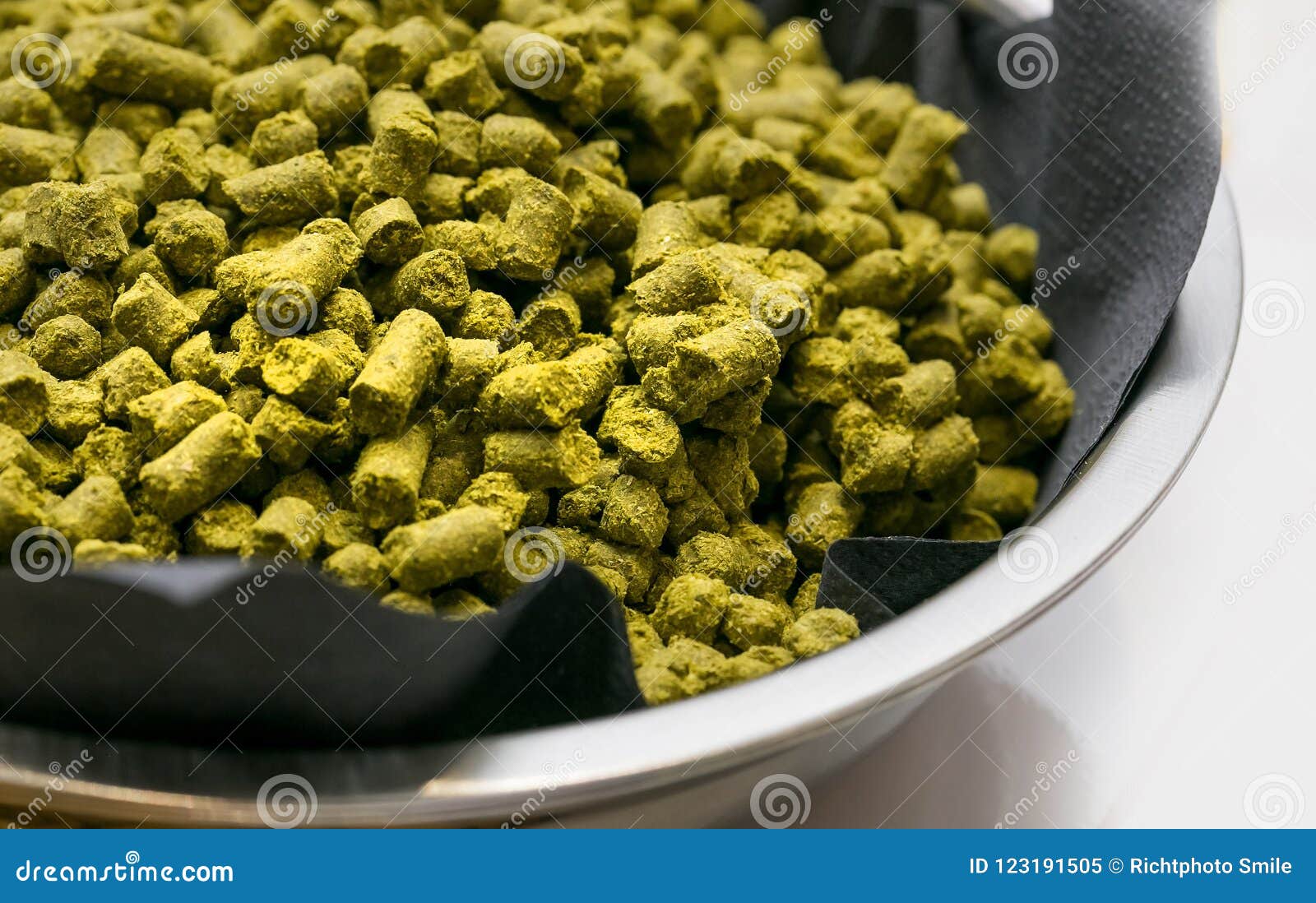 Dried hops in a bowl. stock image. Image of botany, healthy - 123191505