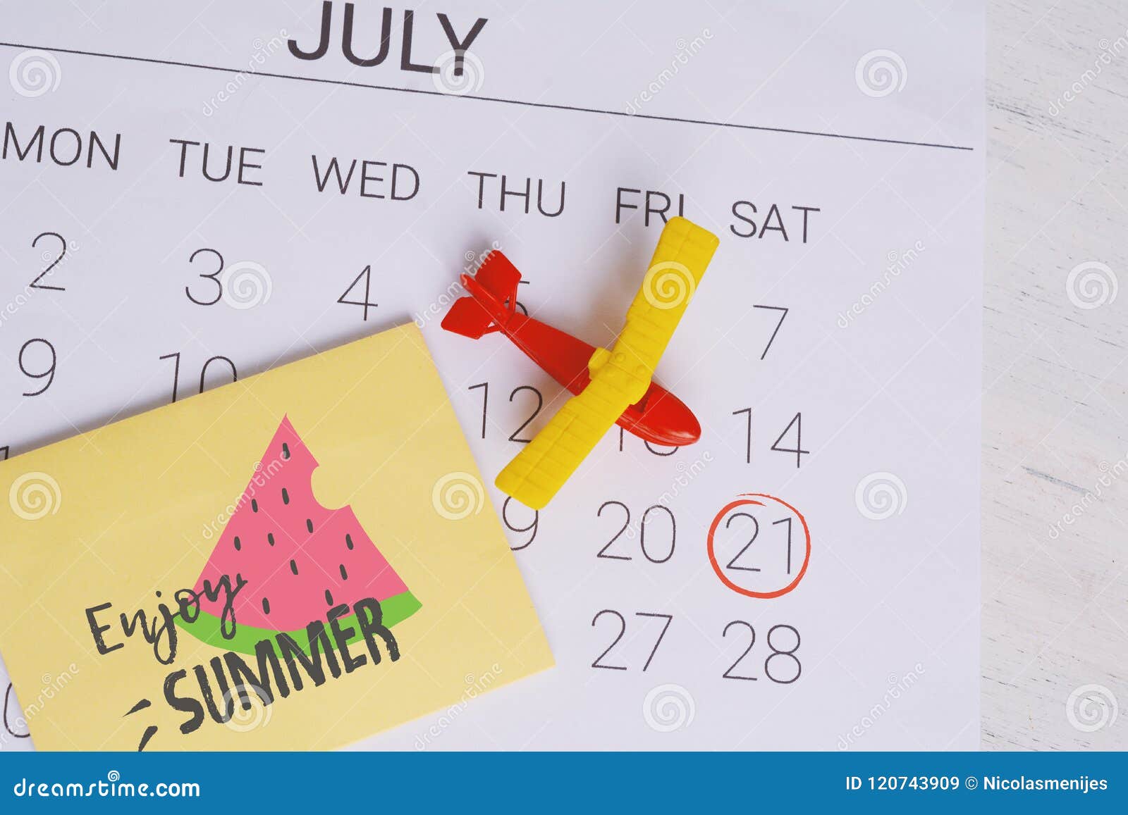 Horario Del Calendario Del Verano Imagen de archivo - Imagen de papel ...