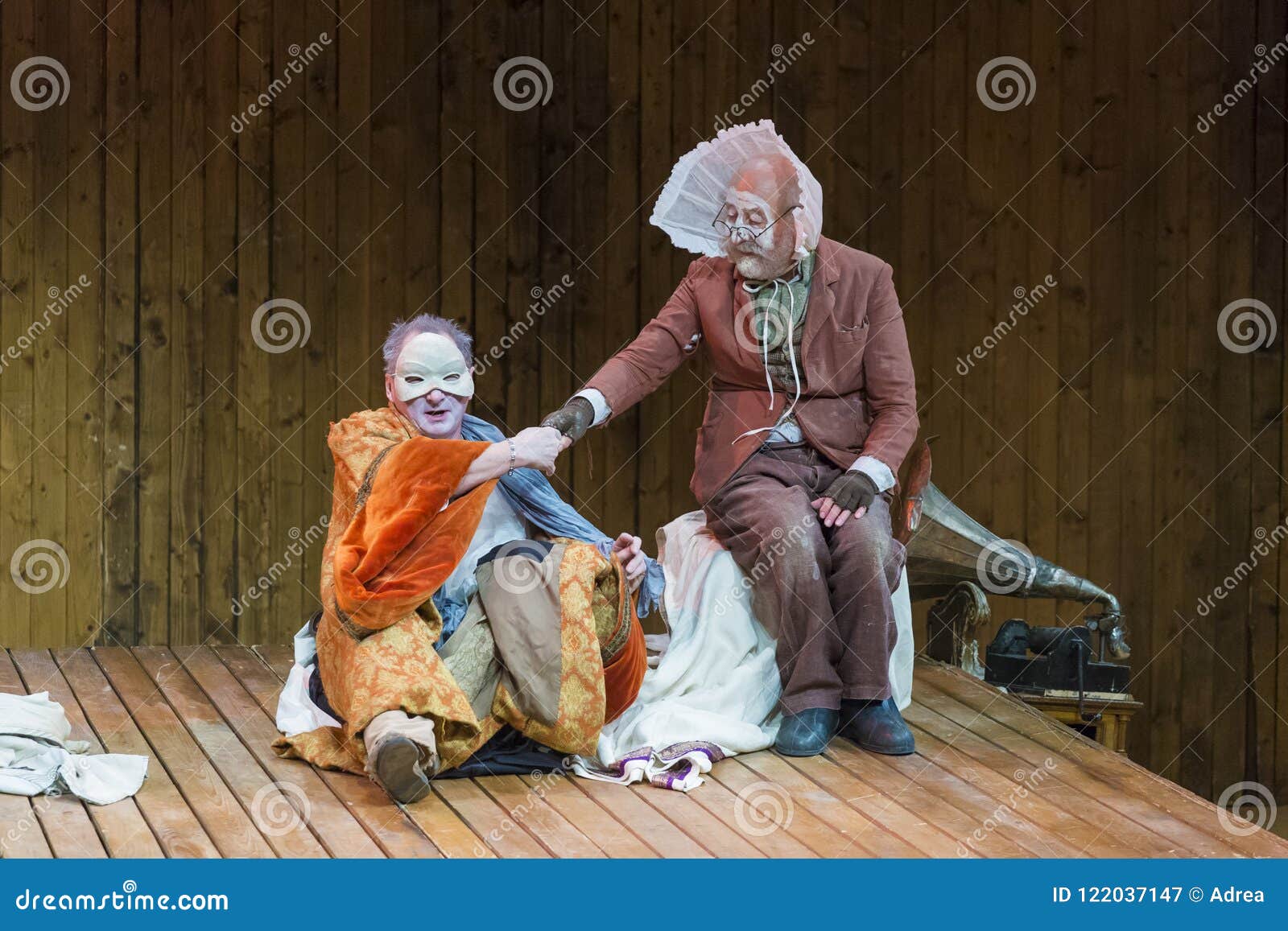 Horatiu Malaele E Niculae Urs Imagem de Stock - Imagem de ator, premier ...