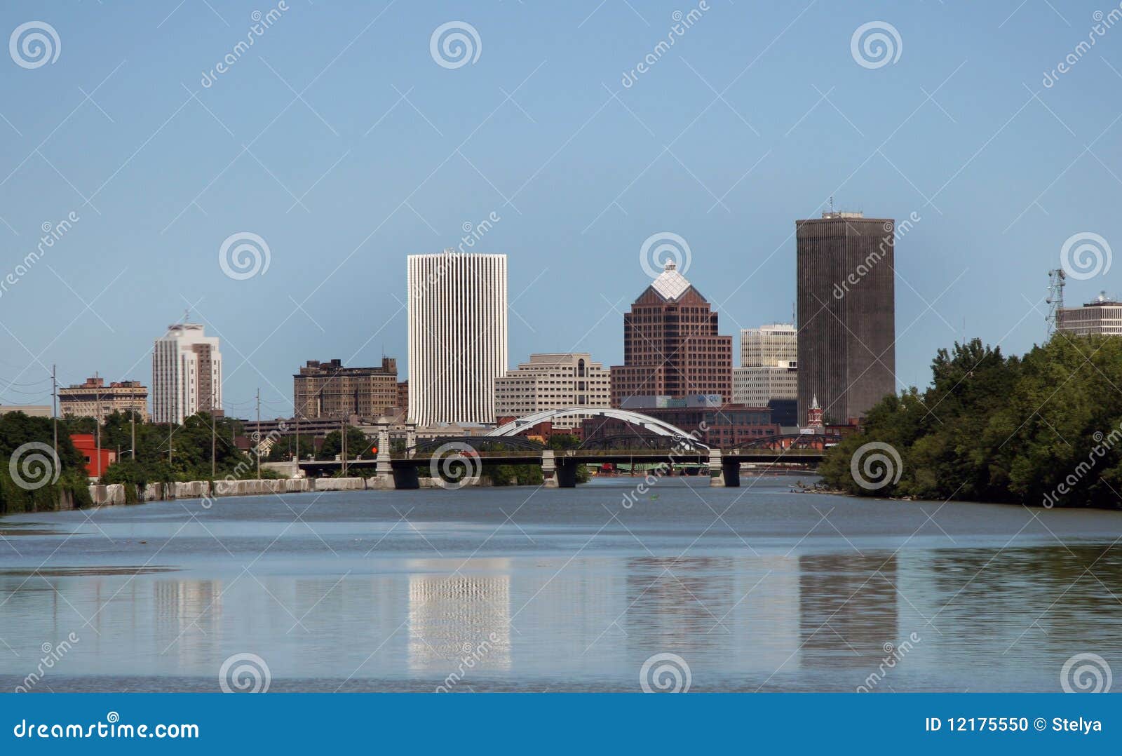 Horizon De Rochester New York Photo stock - Image du neuf, grattoir ...