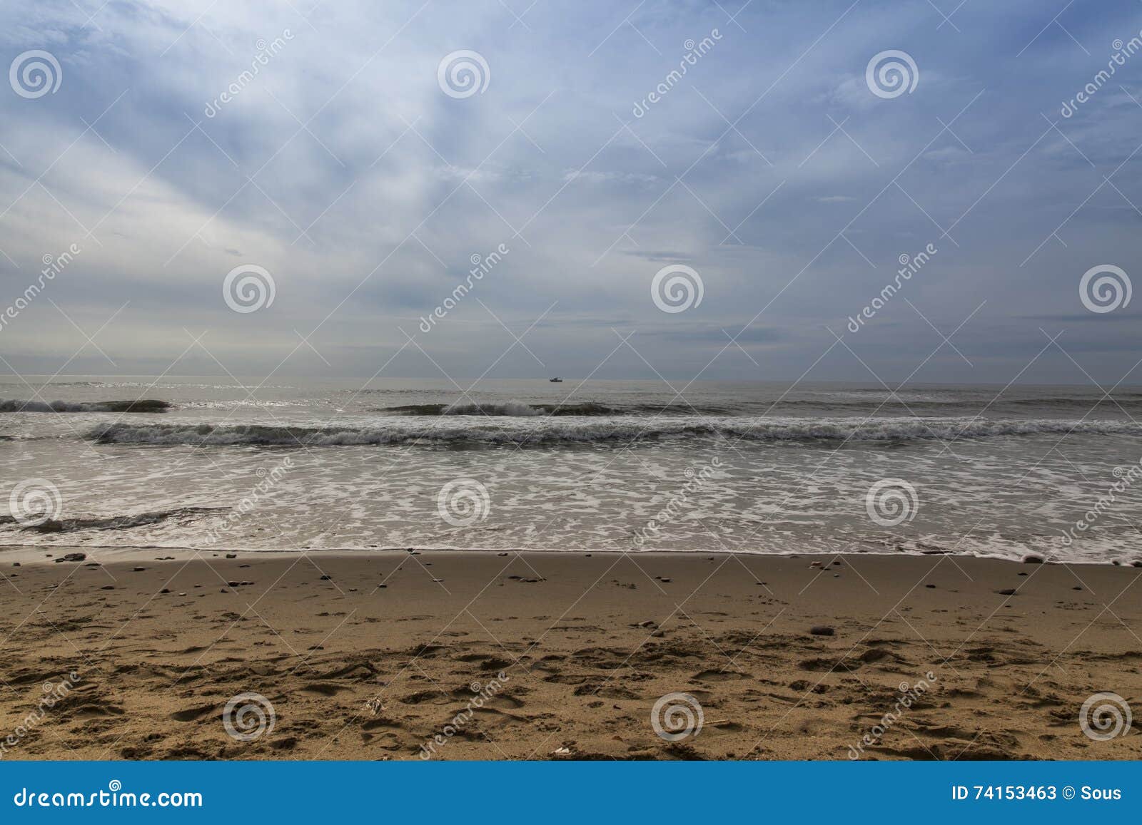 Horizon Line between Sky and Sea at Sunset. Stock Image - Image of calm ...