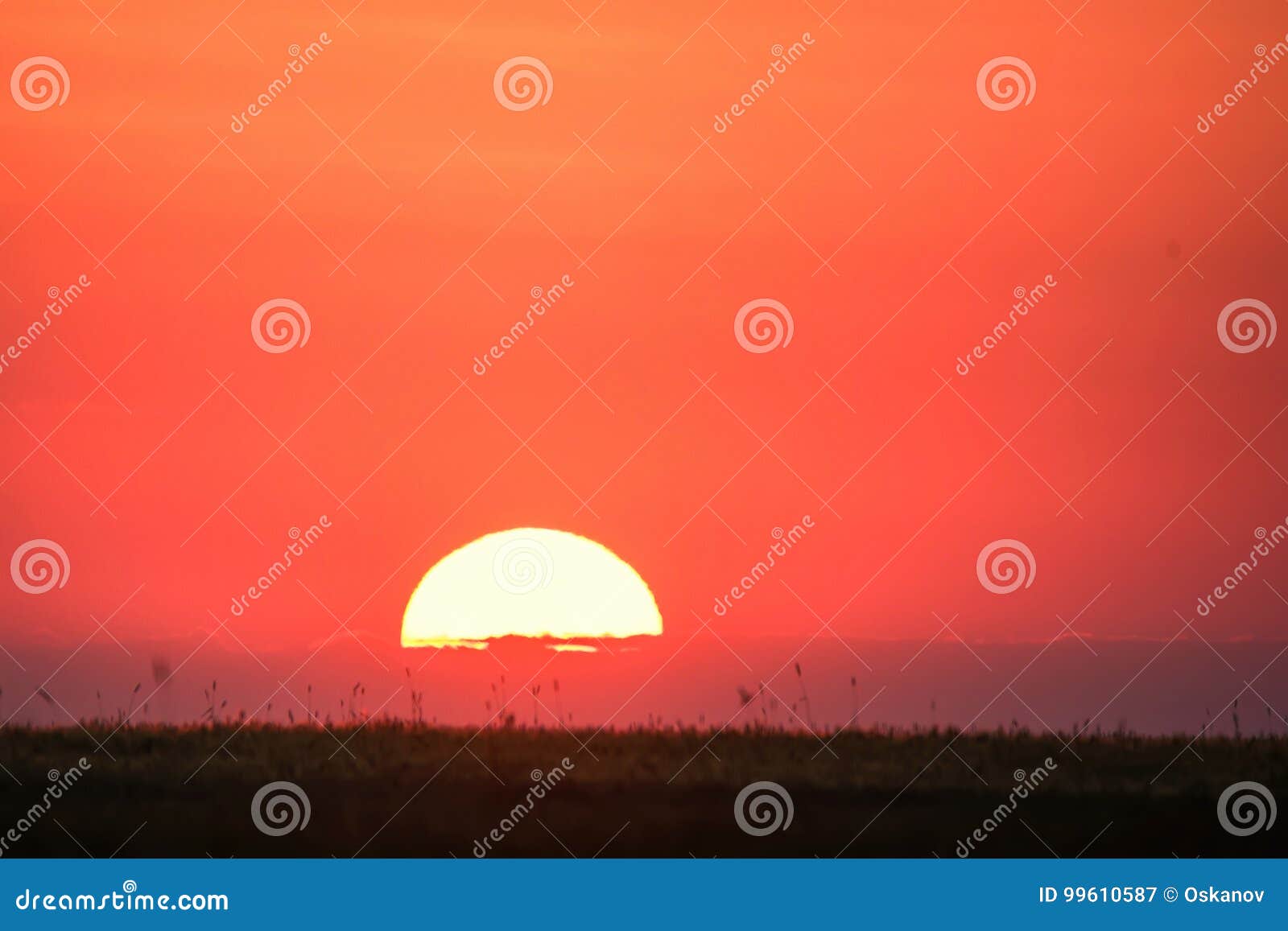 Horizon Line with Sun Setting Stock Image - Image of silhouette ...