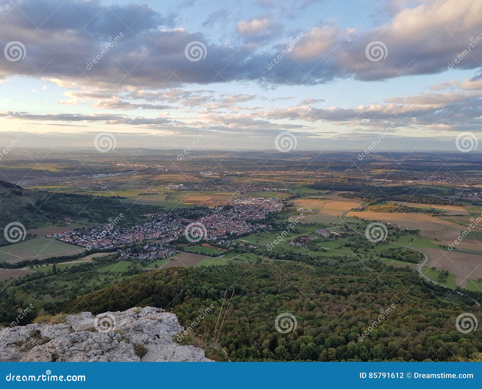 Horizon view stock photo. Image of horizon, sunset, view - 85791612