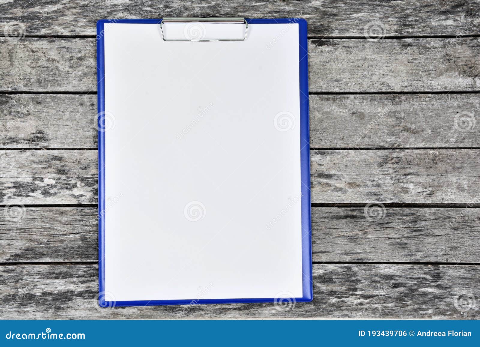 Horizontal Clipboard, Blank Empty Isolated White Paper File Copy Space ...