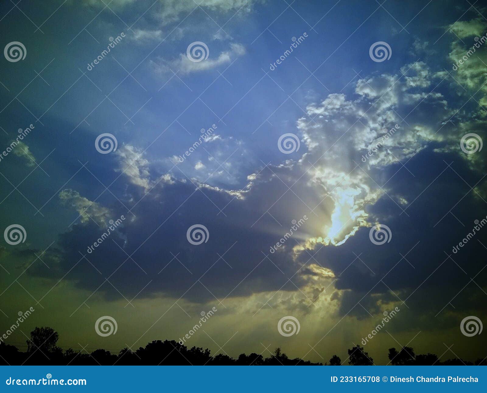 Horizontal Dramatic Cloud in the Blue Sky Natural Nature Wallpaper ...