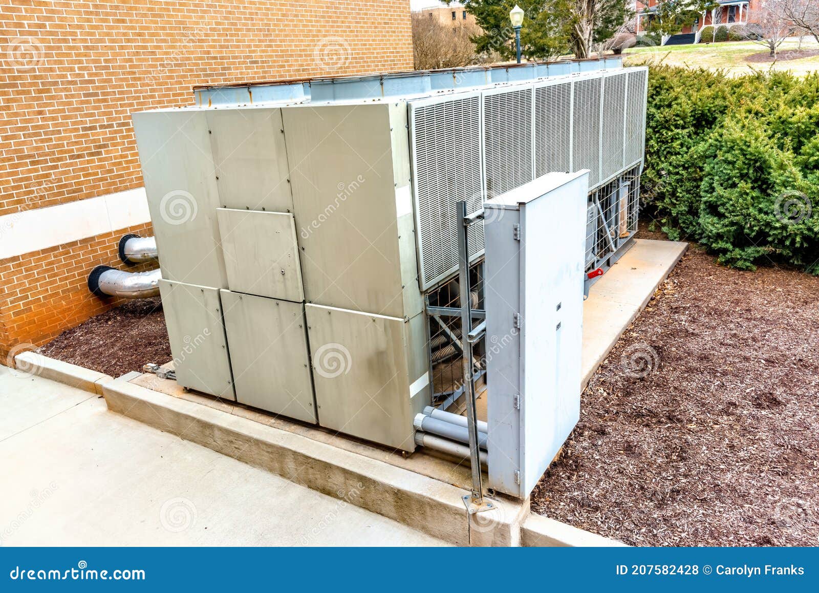 Large Air Conditioning and Heating System for Residential Complex Stock ...
