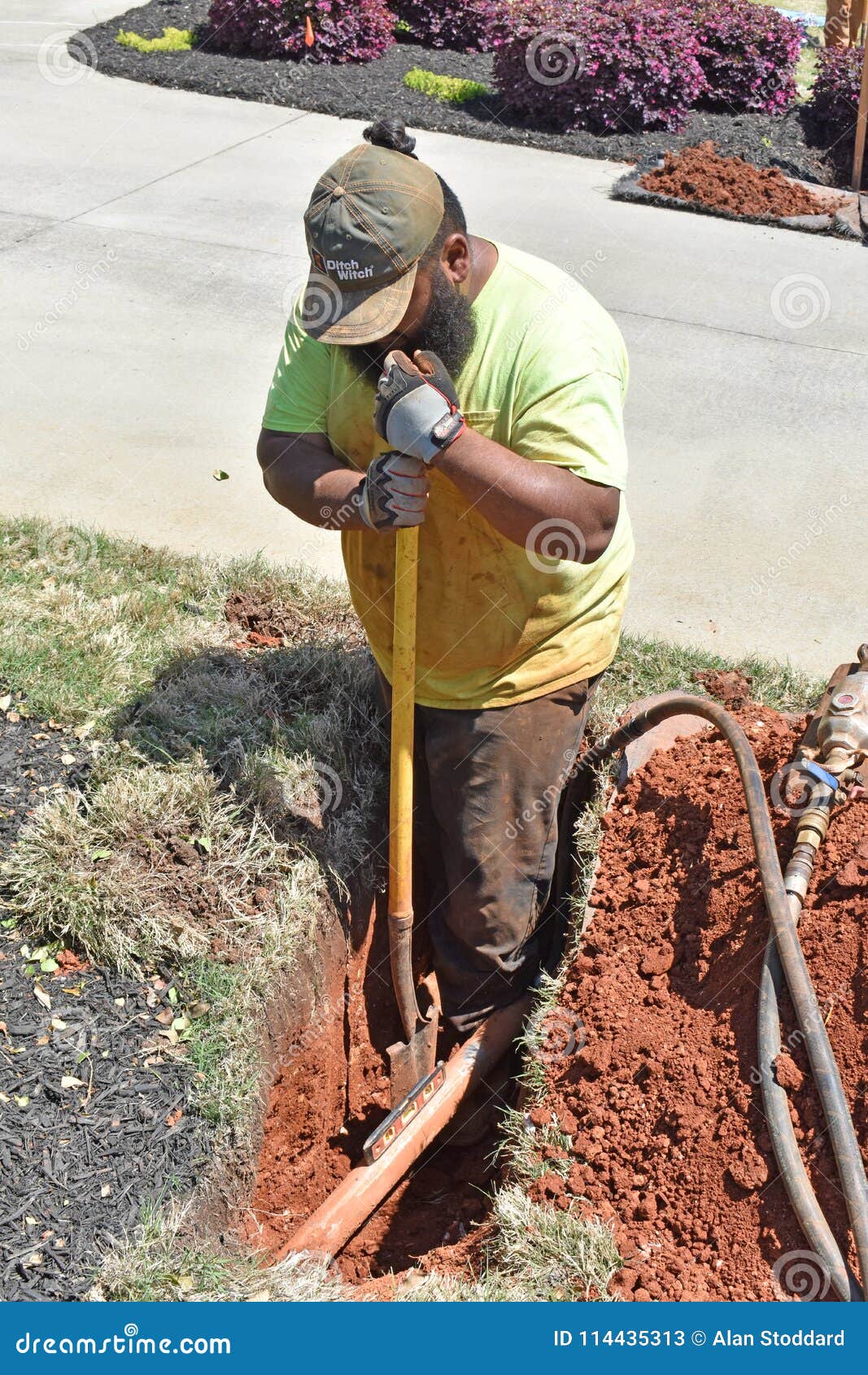Horizontal Utility Boring for Cable Replacement Editorial Stock Photo ...