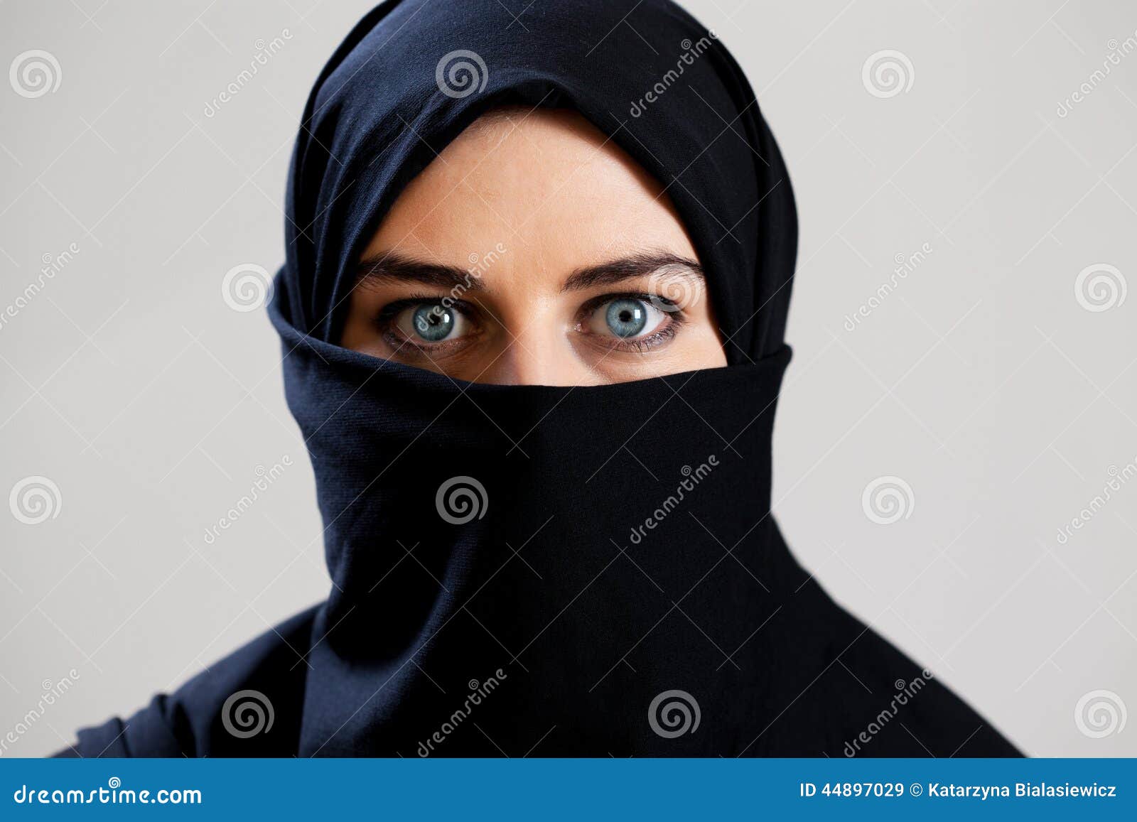 Horizontal View of Arab Woman Stock Image - Image of middle, islamic ...