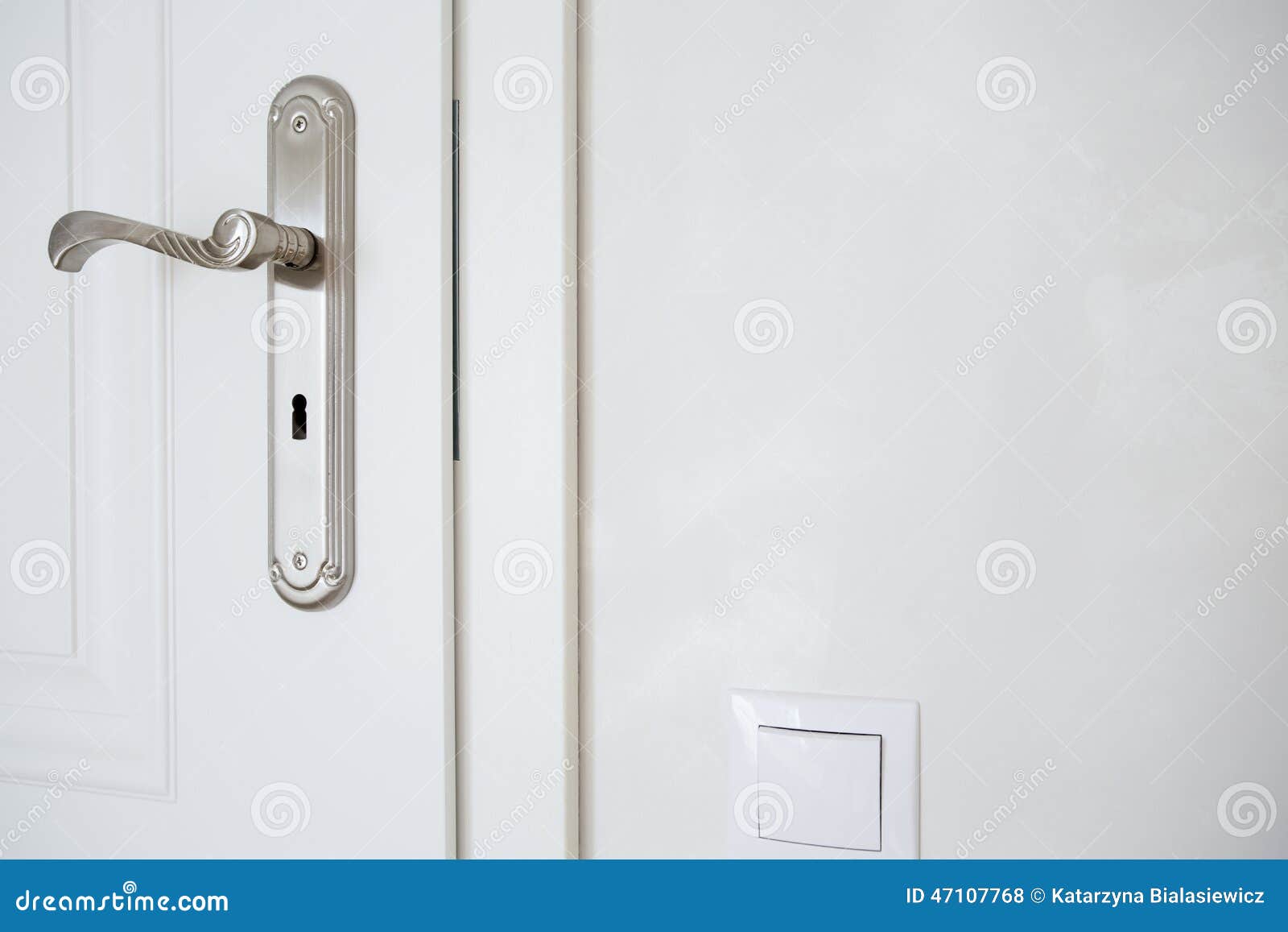Horizontal View of Door-handle Stock Photo - Image of style, room: 47107768