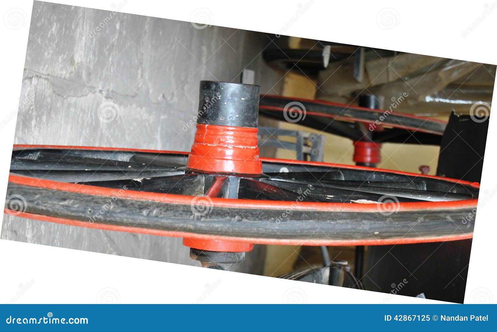 Horizontal view if wheel stock image. Image of spokes - 42867125