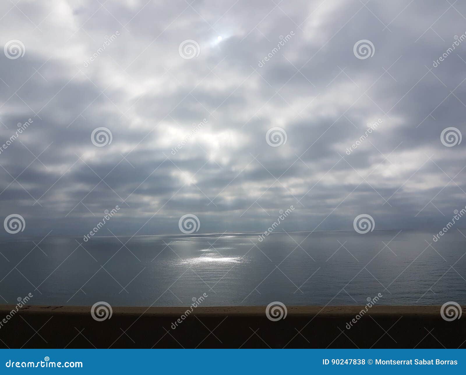 Horizonte foto de archivo. Imagen de cielo, océano, horizonte - 90247838