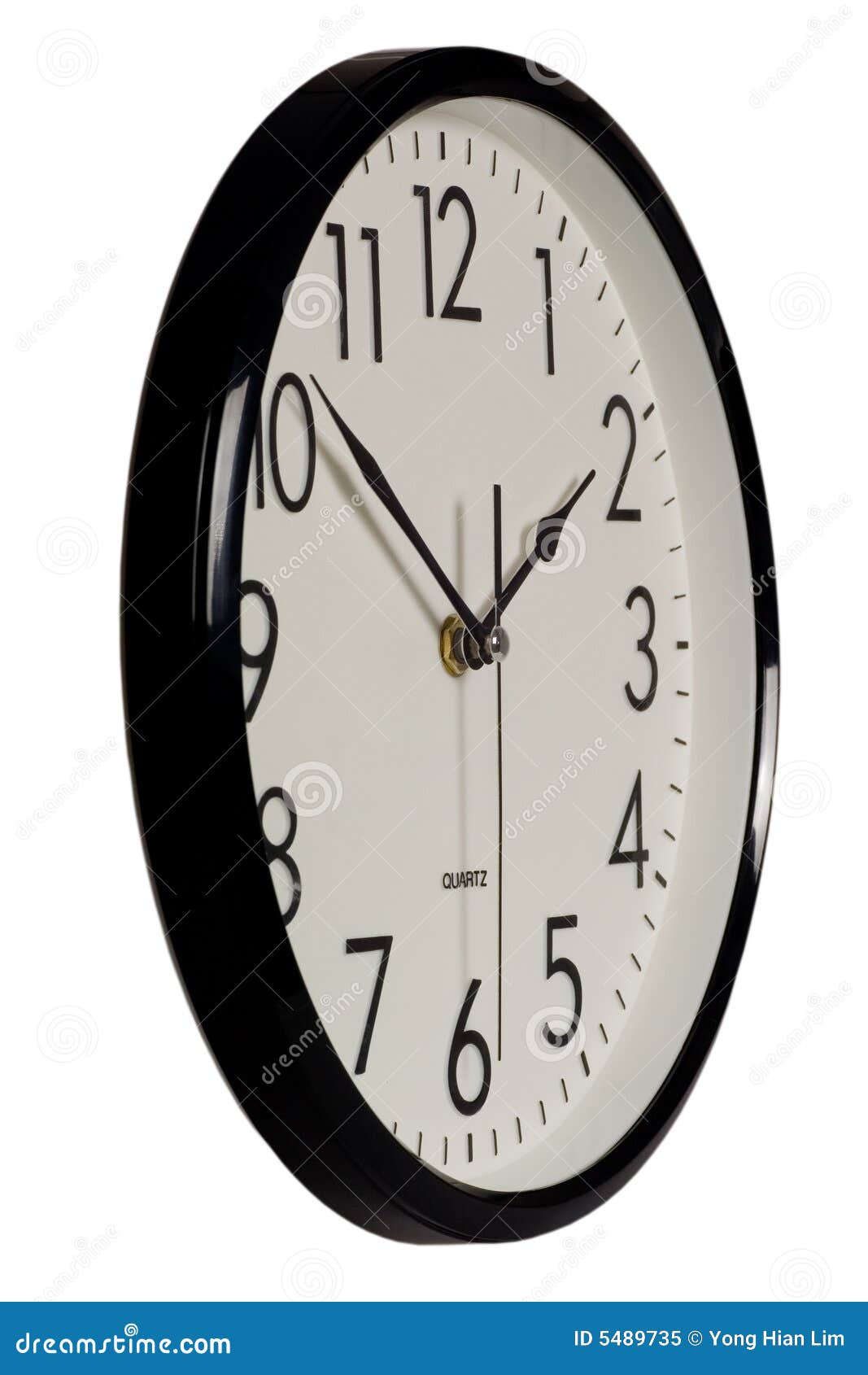 Horloge analogique simple image stock. Image du countdown - 5489735