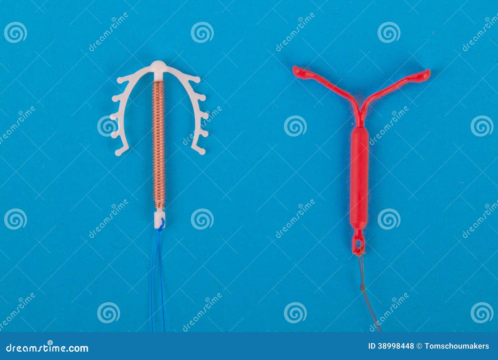 Hormoon en koperspiraaltje stock foto. Image of intrauteriene - 38998448