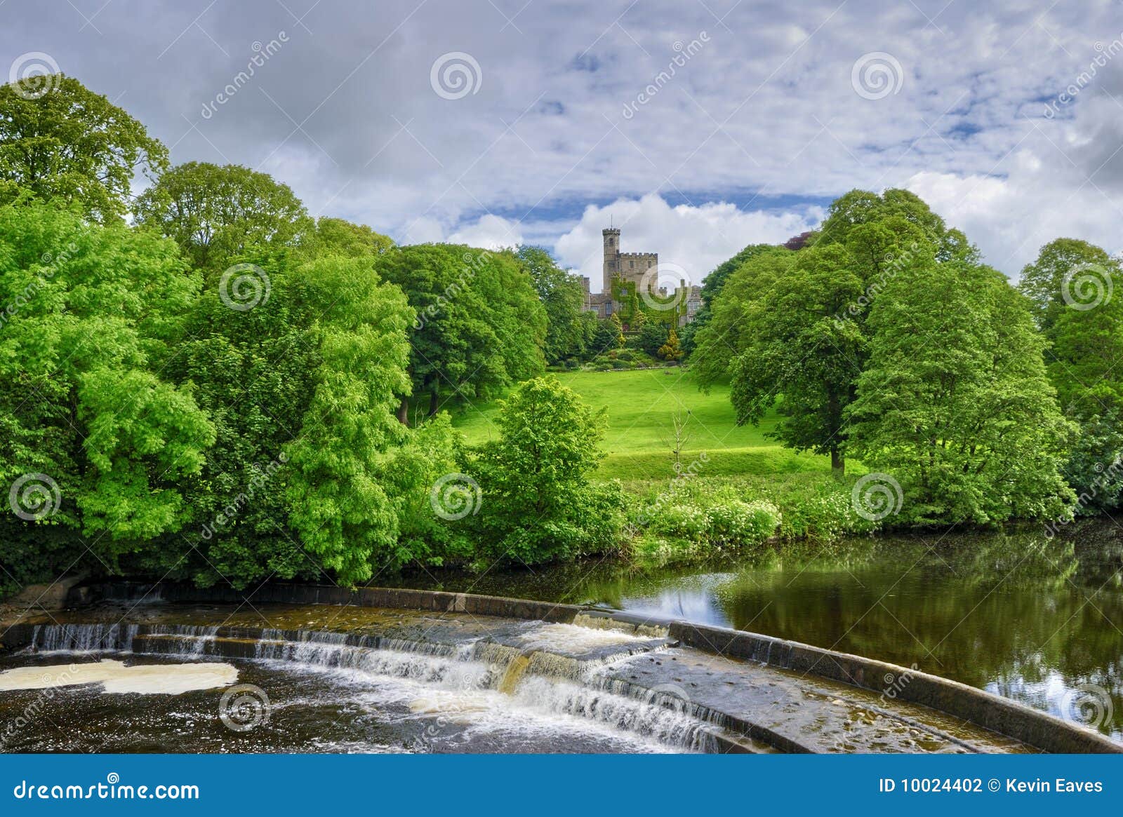 Hornby castle and river stock photo. Image of historic - 10024402