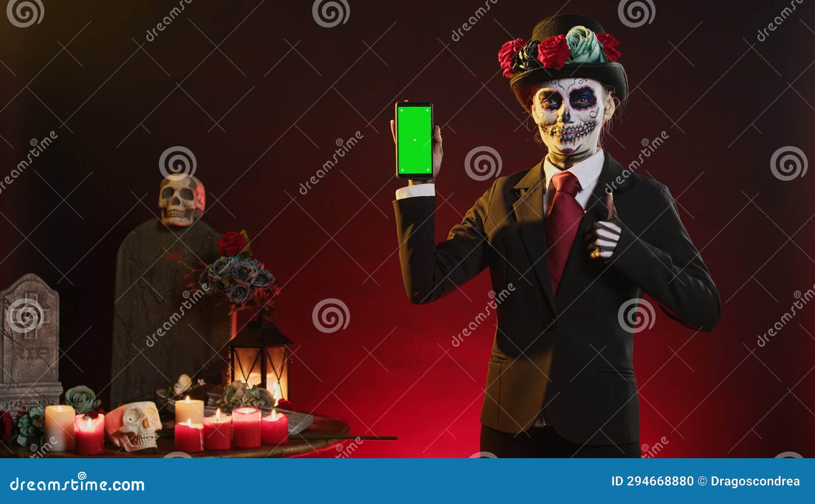 Horror Lady of Dead Showing Smartphone with Greenscreen Stock Photo ...