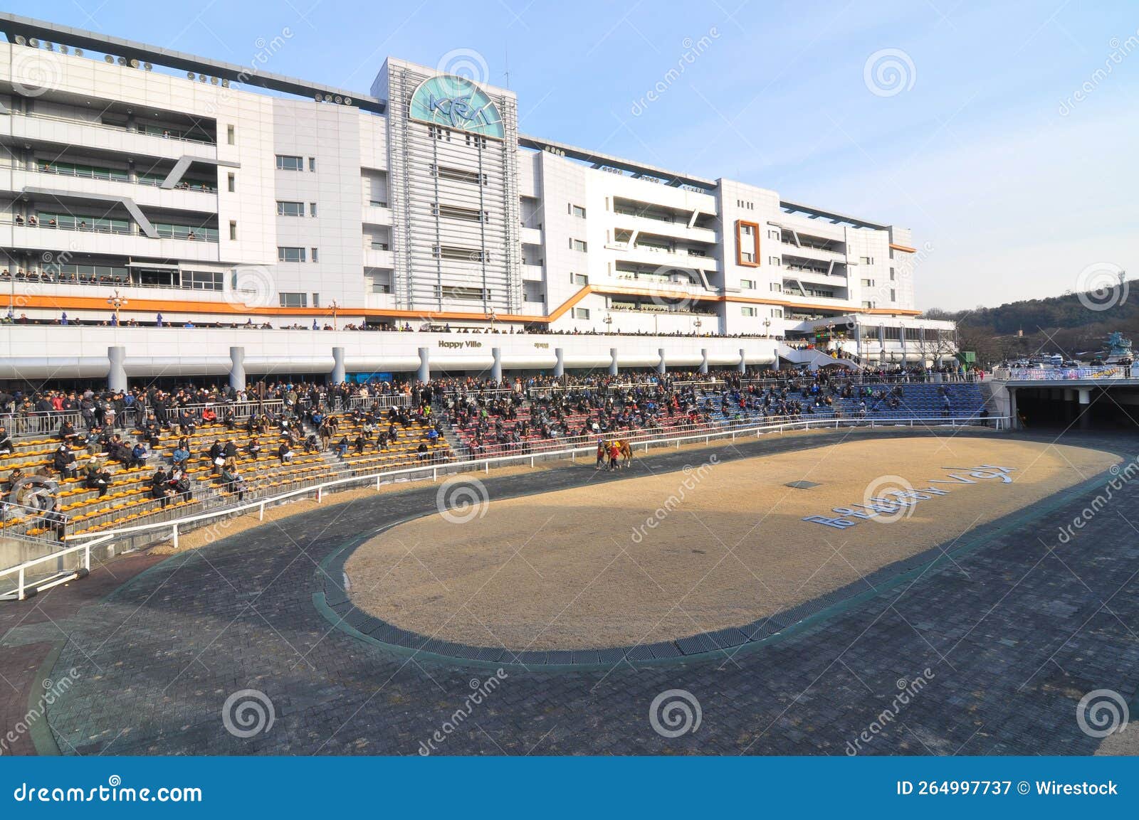 Horse racing area in Seoul editorial photography. Image of area - 264997737