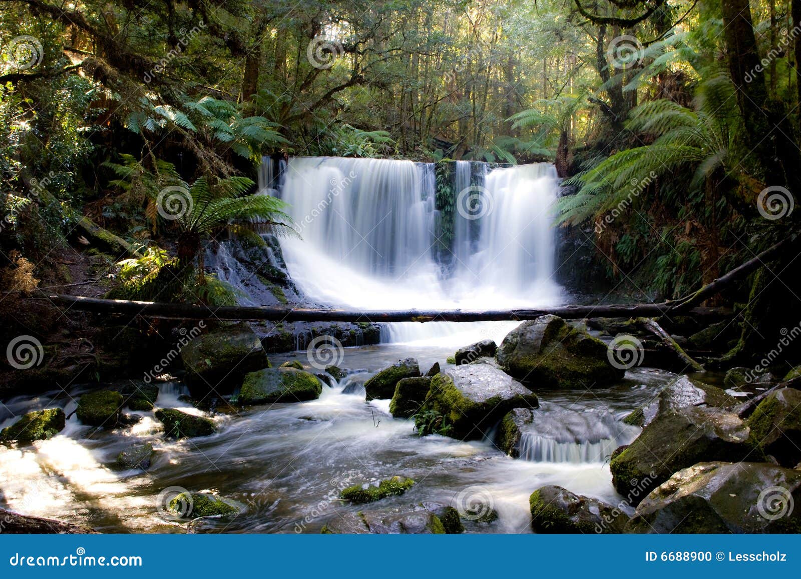 Horseshoe Fall in Tasmania stock photo. Image of rocks - 6688900