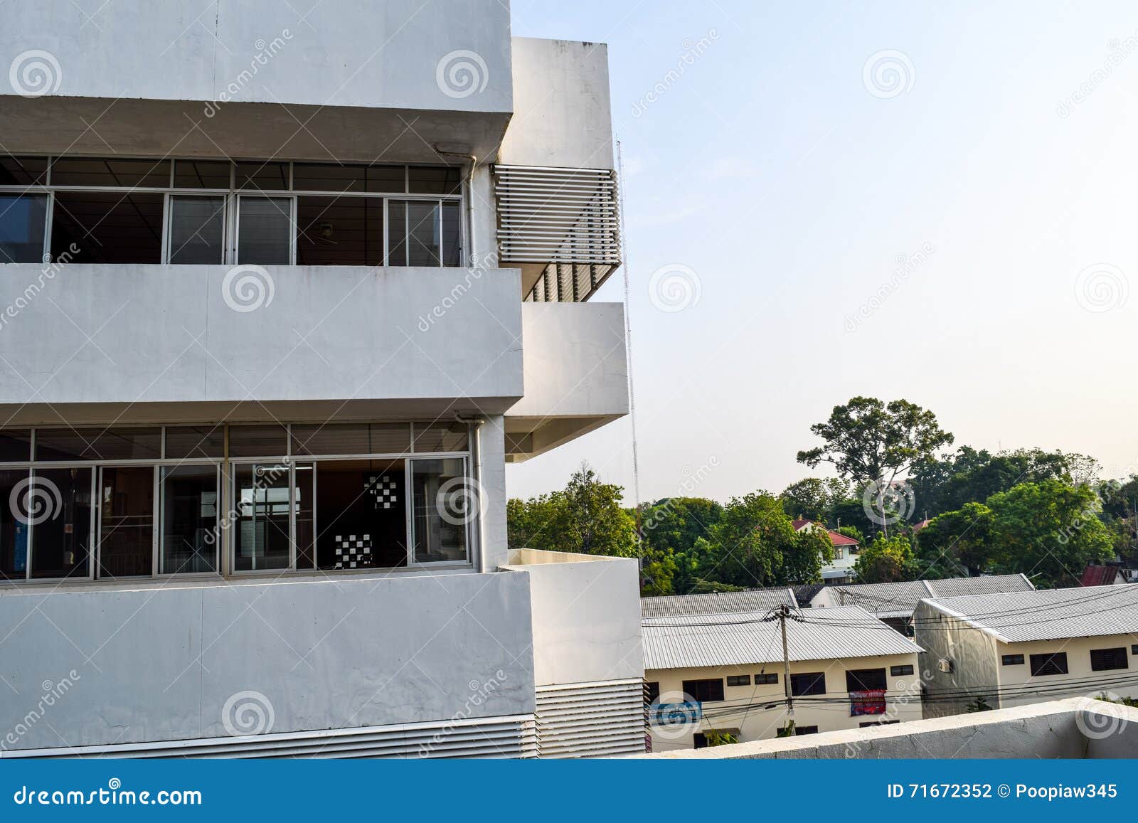 Hospital building editorial photography. Image of room - 71672352