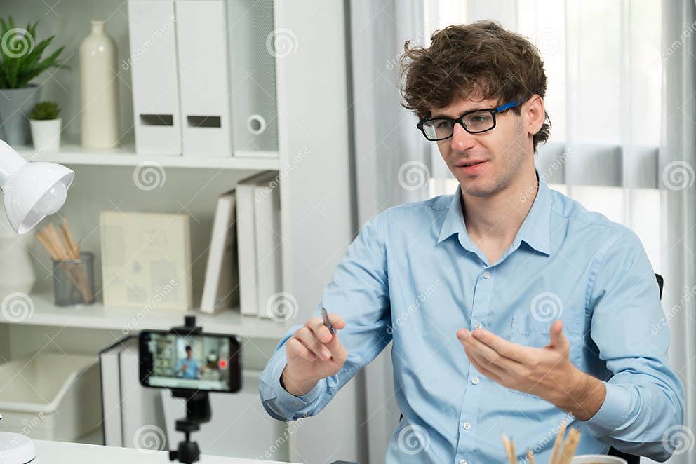 Host Channel Architecture Using Phone Teaching Online Building Model ...