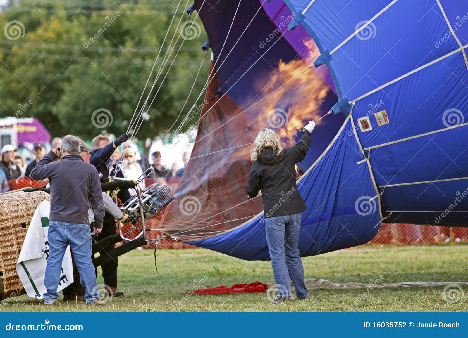 Hot Air Balloon Crew Flame Envelope Editorial Photography - Image of ...