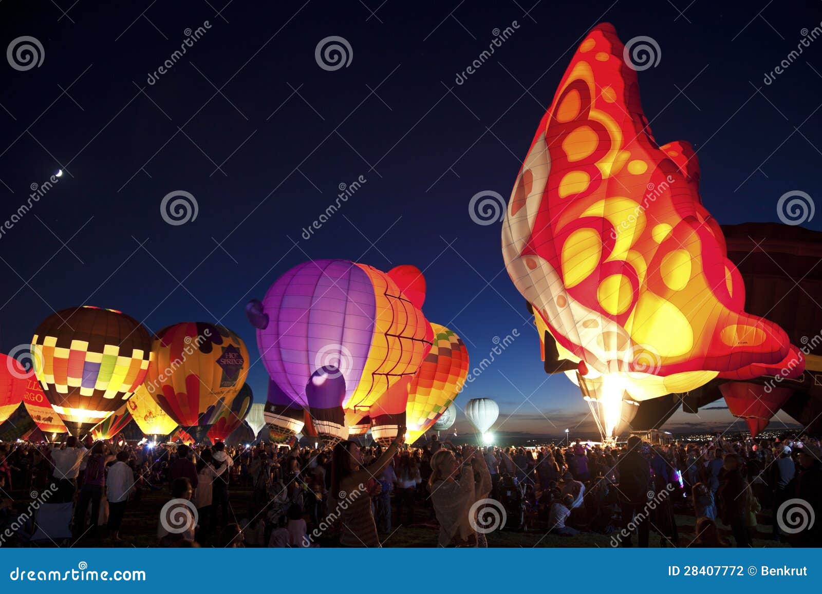 Hot Air Balloon Fiesta in Albuquerque Editorial Photography - Image of ...