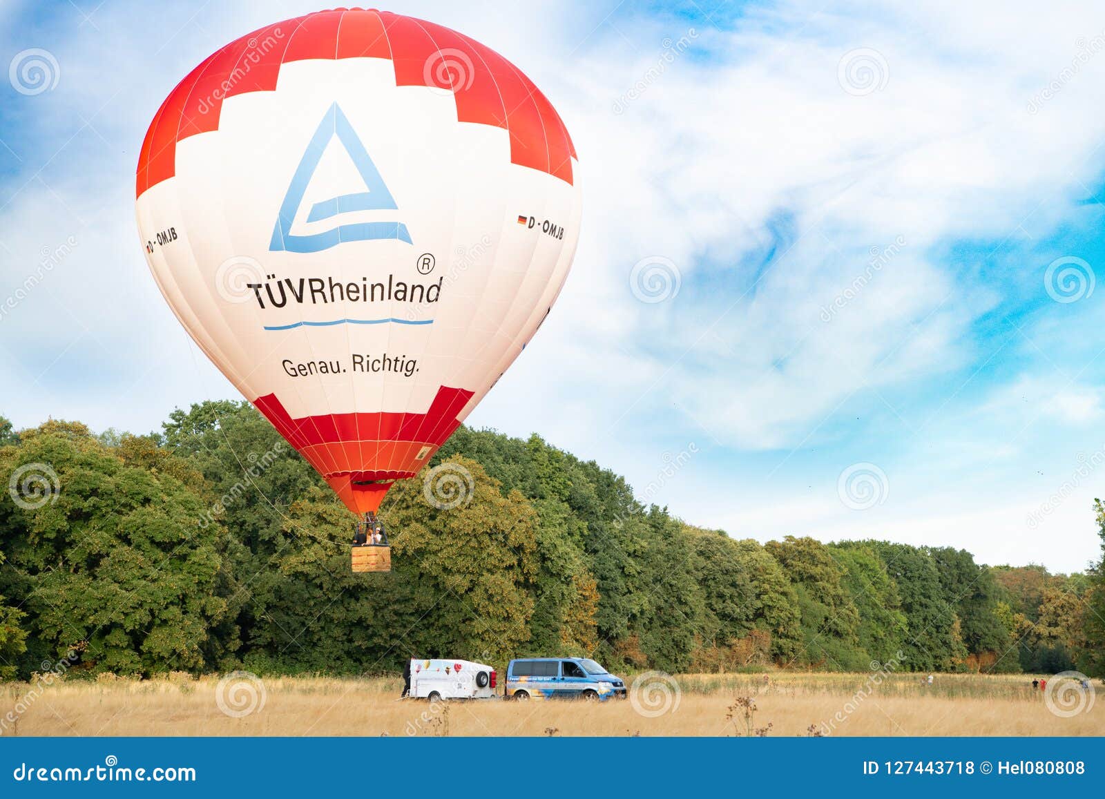 Hot Air Balloon Just Started Editorial Stock Photo - Image of burner ...
