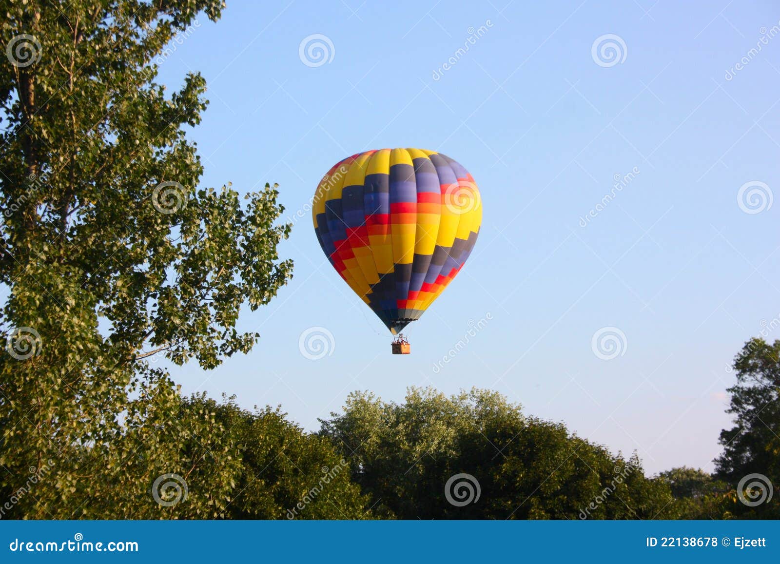 Hot Air Balloon rising stock photo. Image of ballooning - 22138678