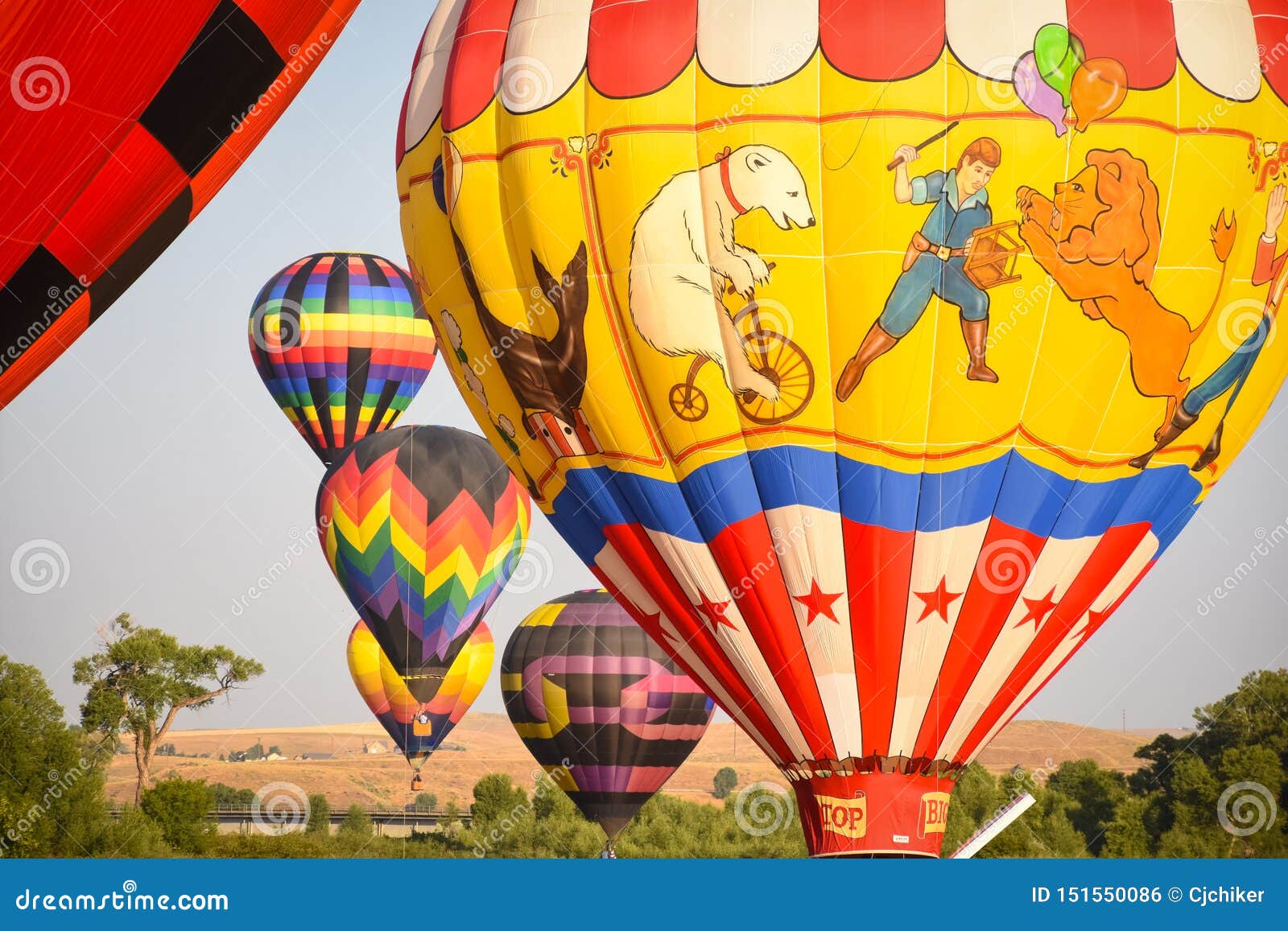 Hot Air Balloons editorial photo. Image of colorful - 151550086