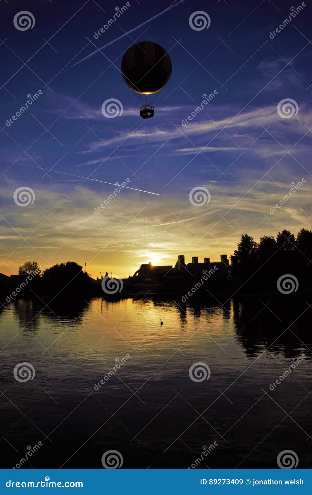 Hot air sunset stock image. Image of scenic, lake, blueskies - 89273409