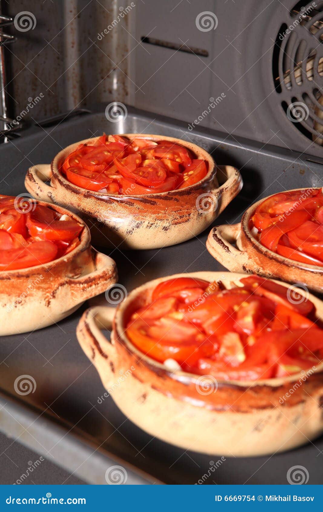 Hot cooking stock photo. Image of dishes, oven, pots, taste - 6669754